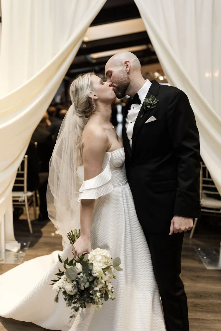 Alena Leena — Strike Bridal Bar