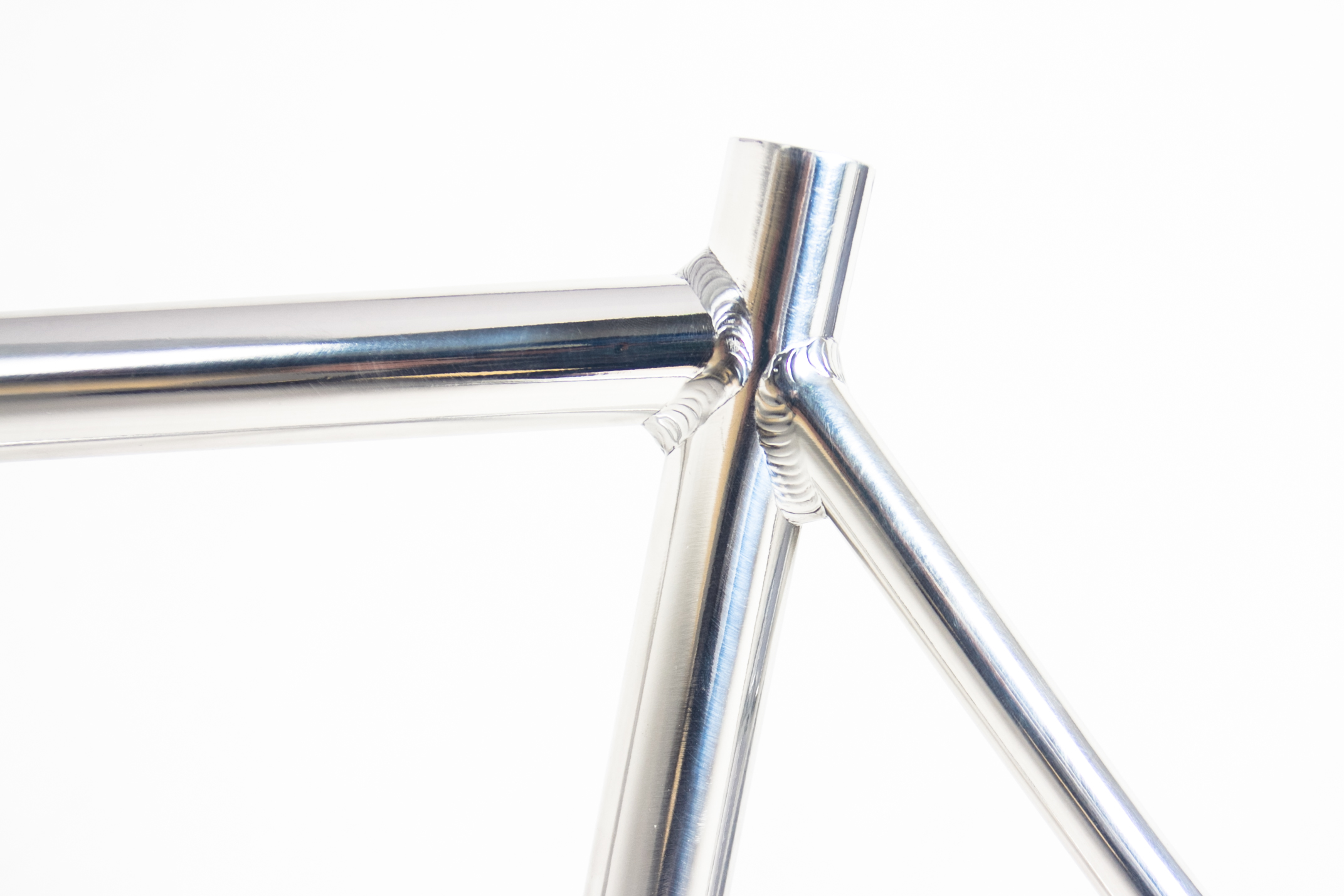 Cheeko Track — COLOSSI