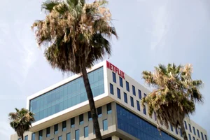 Take An Exclusive Look Inside Netflix HQ in Hollywood! I Go Behind the ...