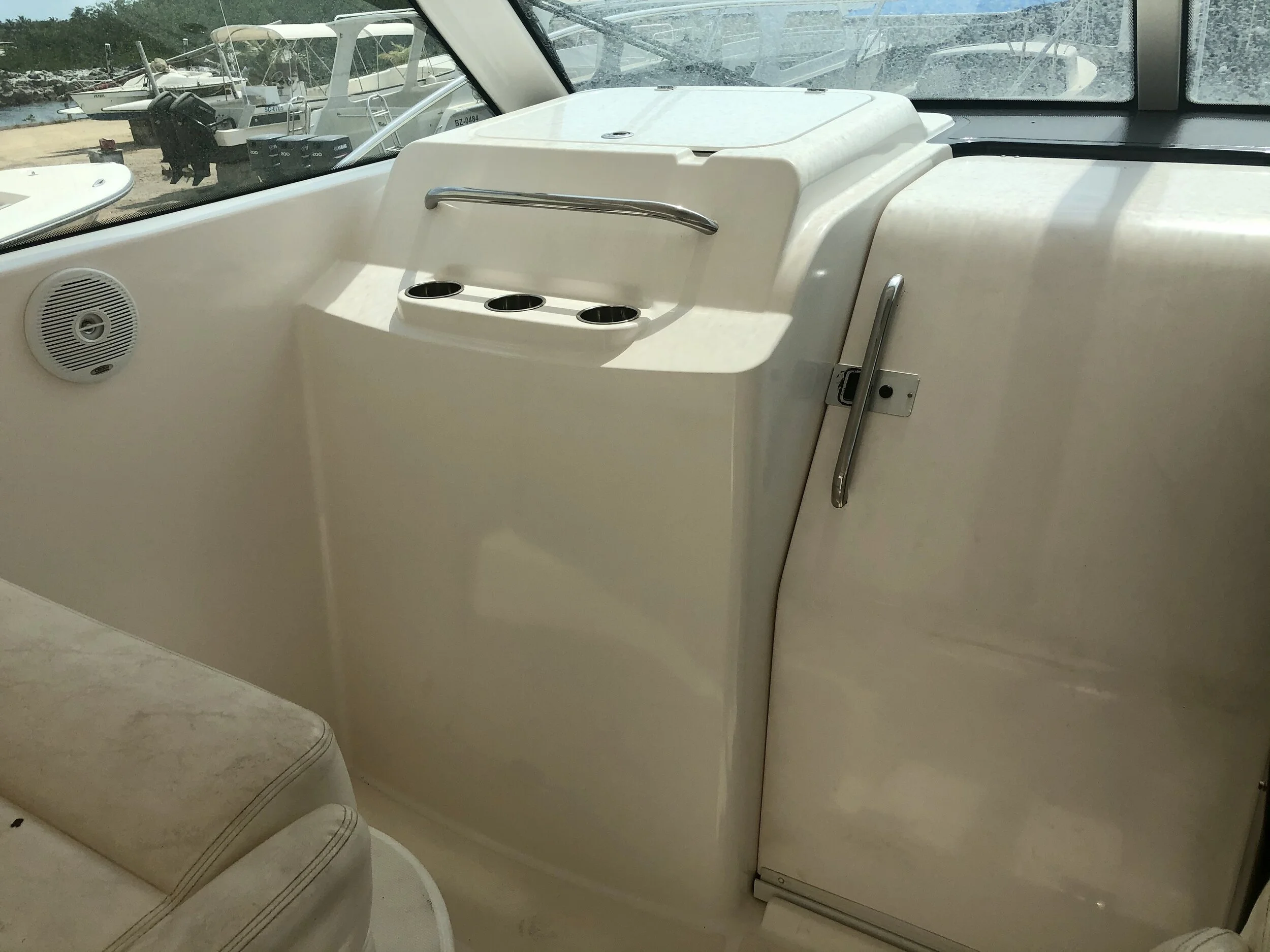 Tiara 3000 Open — Belize Boat Sales