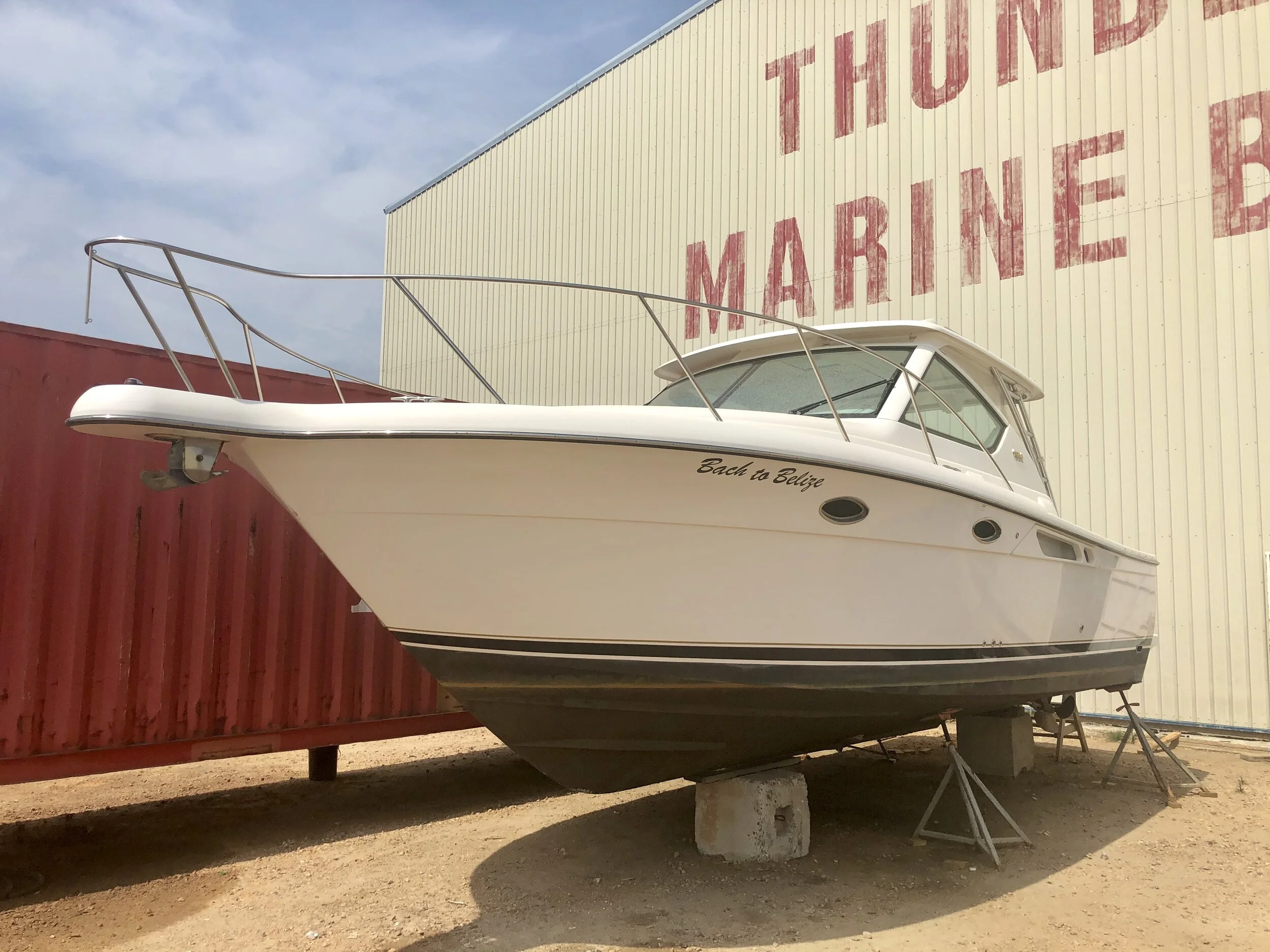 Tiara 3000 Open — Belize Boat Sales