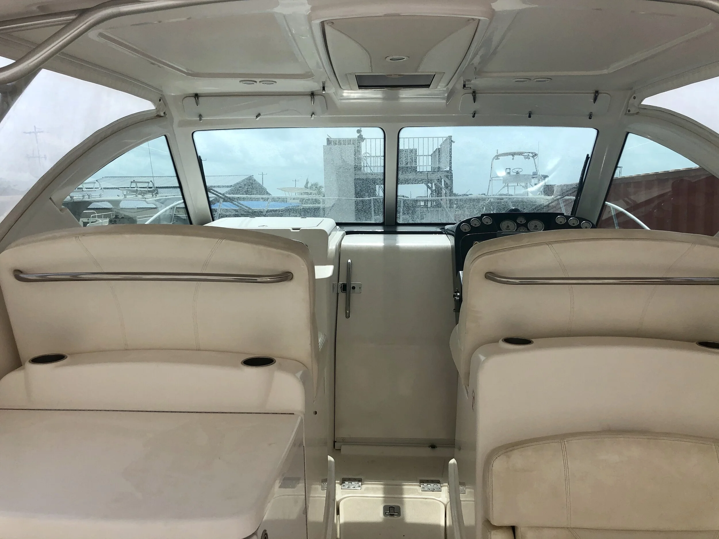 Tiara 3000 Open — Belize Boat Sales