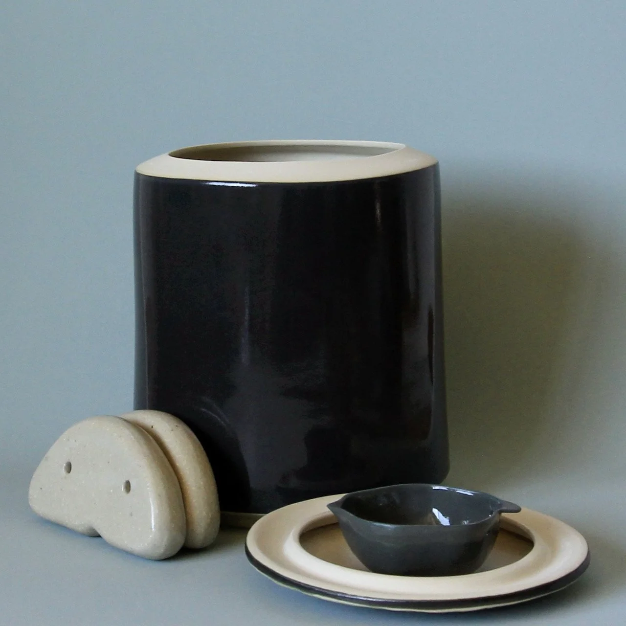 A small hand crafted porcelain crock for making miso at home — pom-me ...