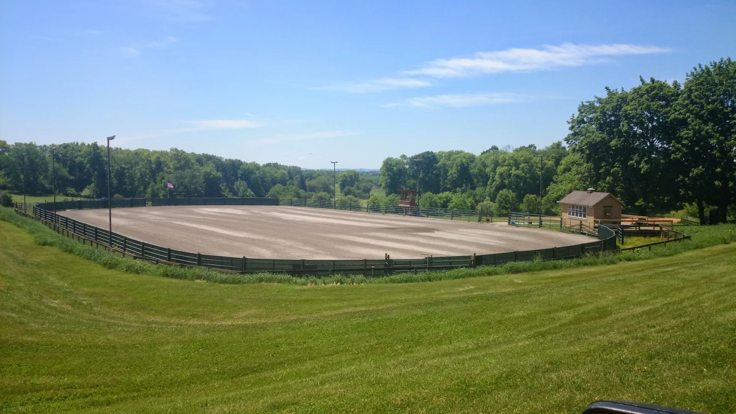 Facilities and Layovers — Willow Brook Horse Farm