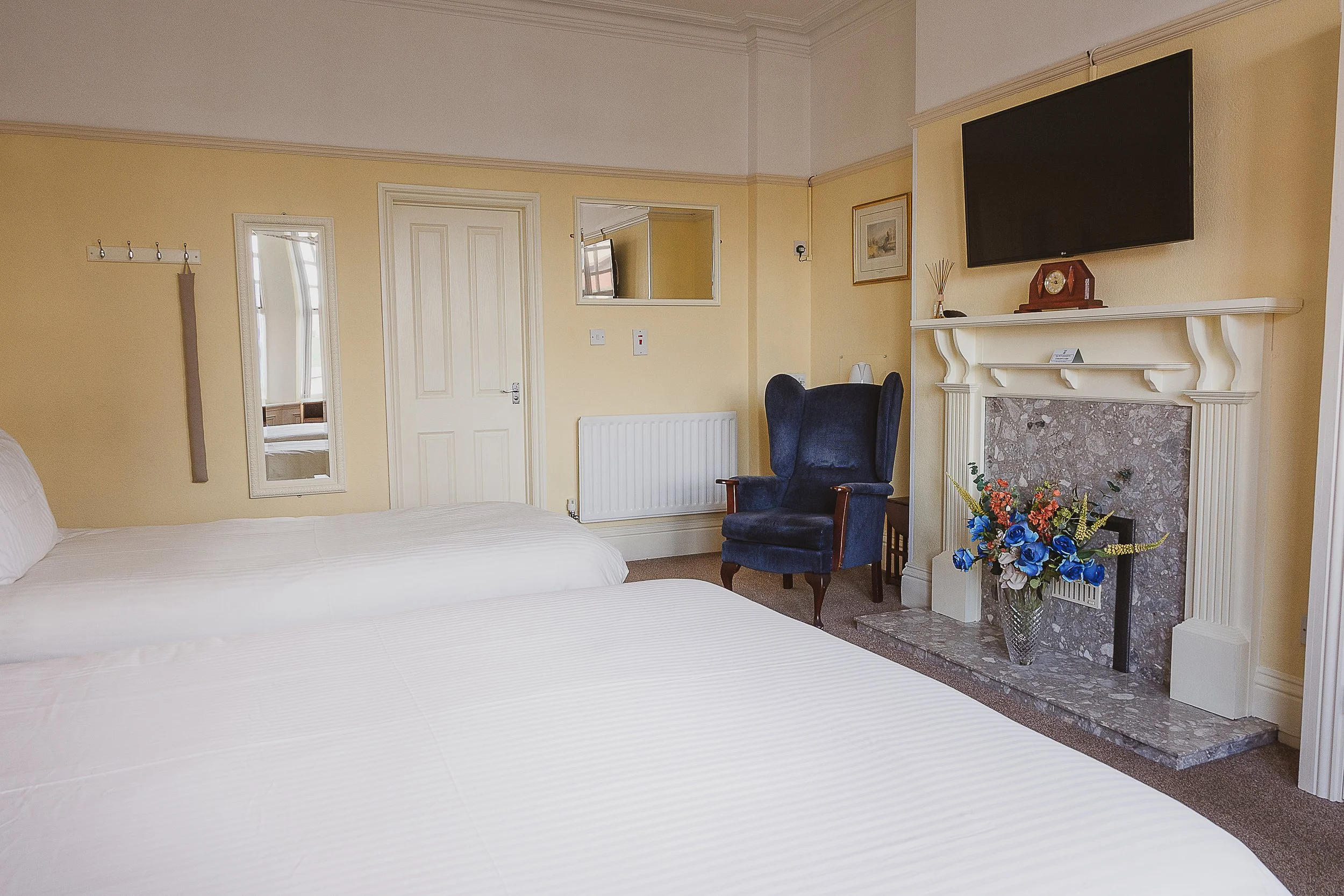 Gallery — Crescent Lodge Guest House