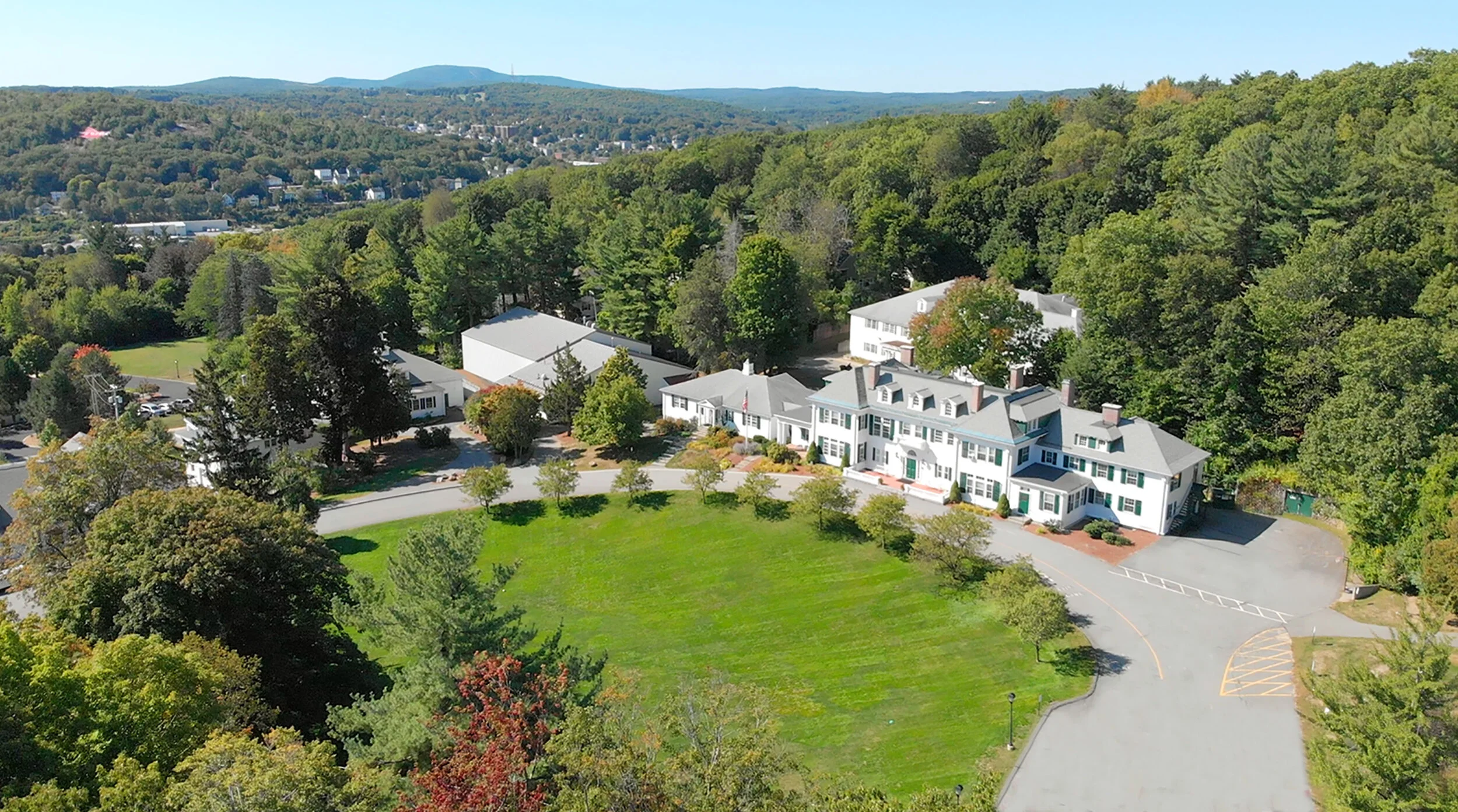 Private Coed Day & Boarding School, Pre-K–9 | Applewild School ...