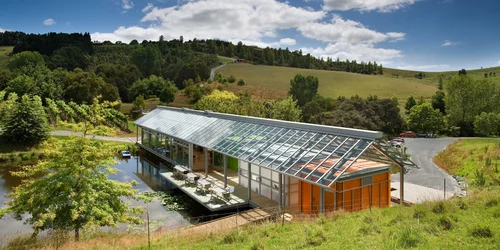 Glasshouse — RB STUDIO
