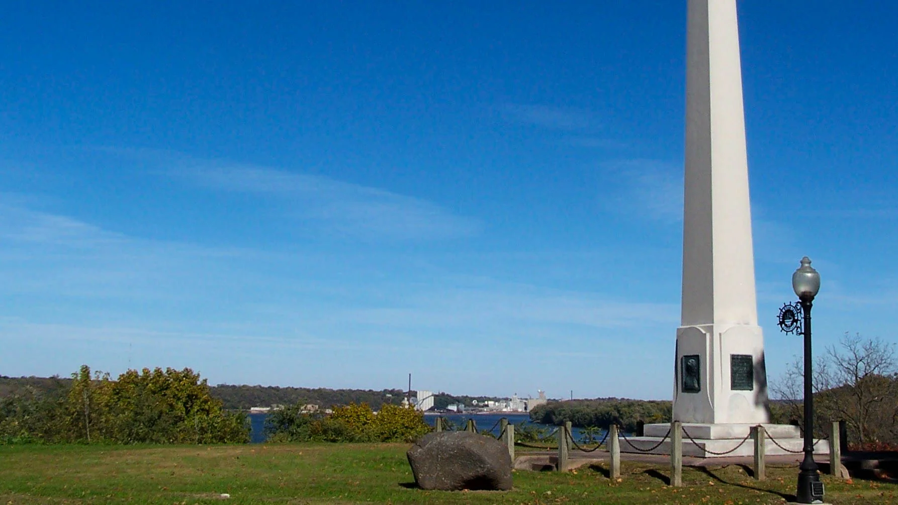 Visitor’s Guide to Warsaw, Illinois — greatriverroad.com