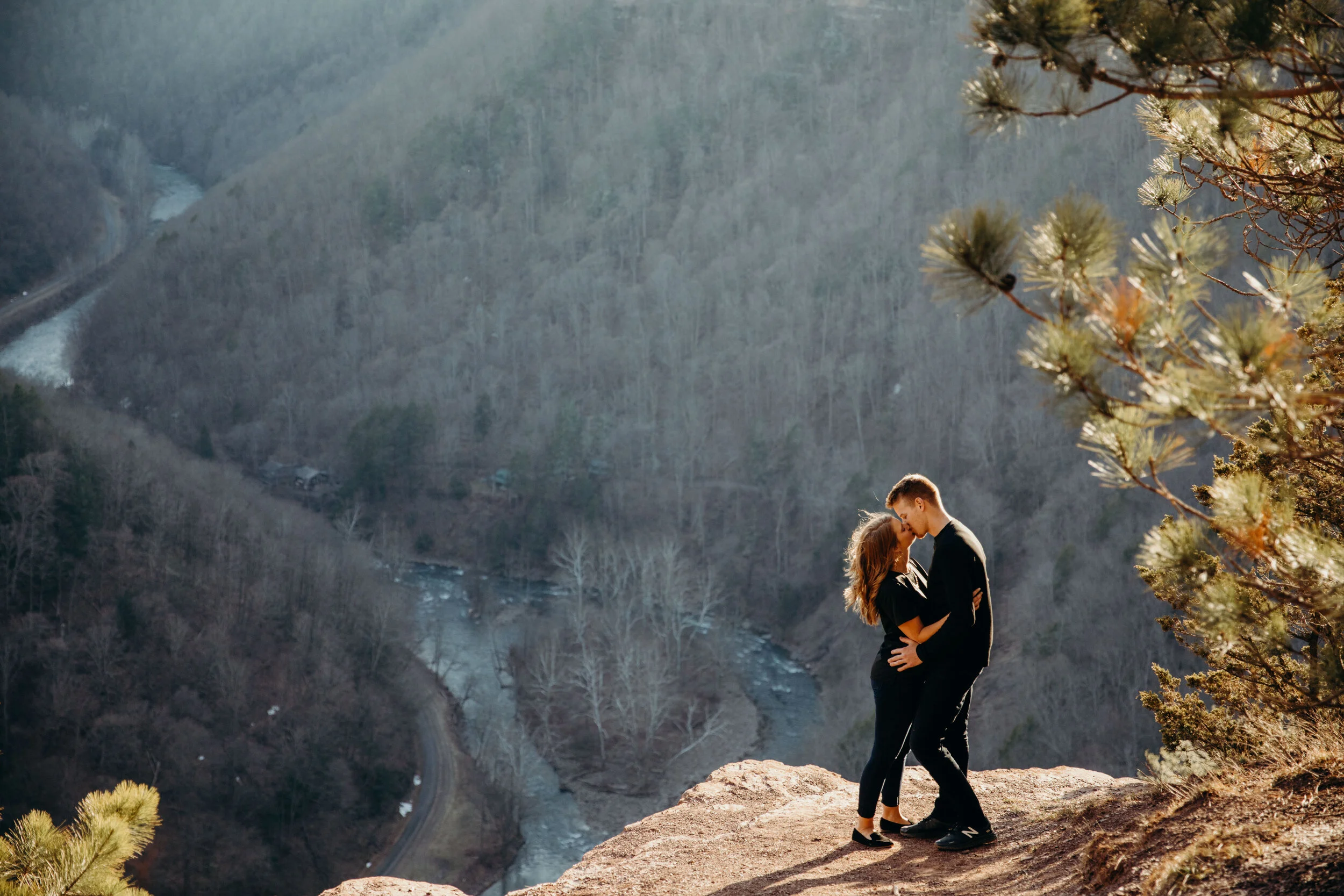 Kayla & Jonathan | PA Grand Canyon Engagement Session | Pennsylvania ...