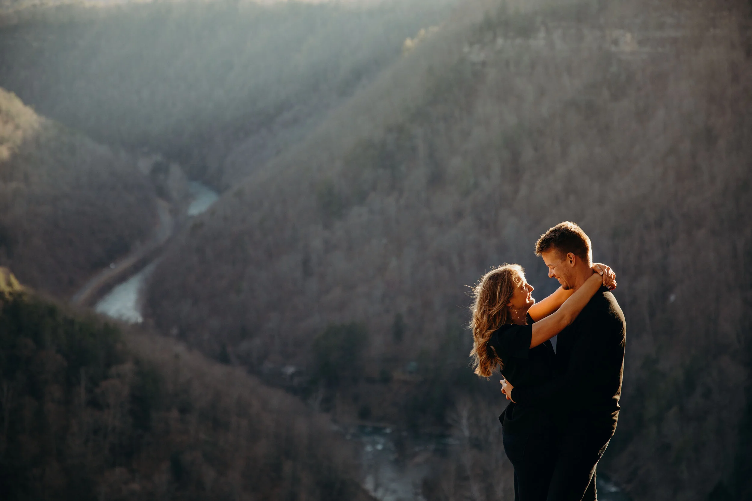 Kayla & Jonathan | PA Grand Canyon Engagement Session | Pennsylvania ...