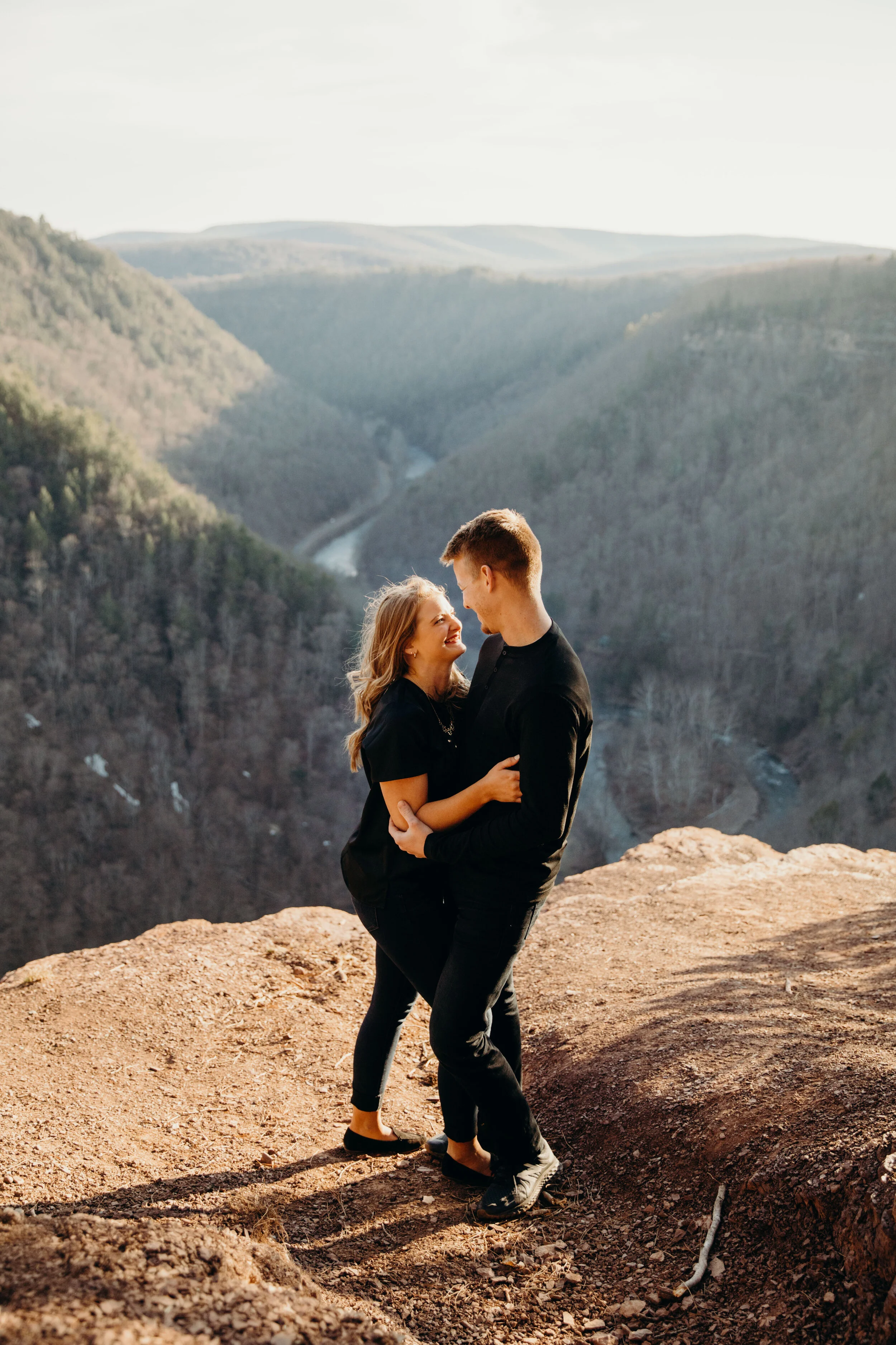 Kayla & Jonathan | PA Grand Canyon Engagement Session | Pennsylvania ...