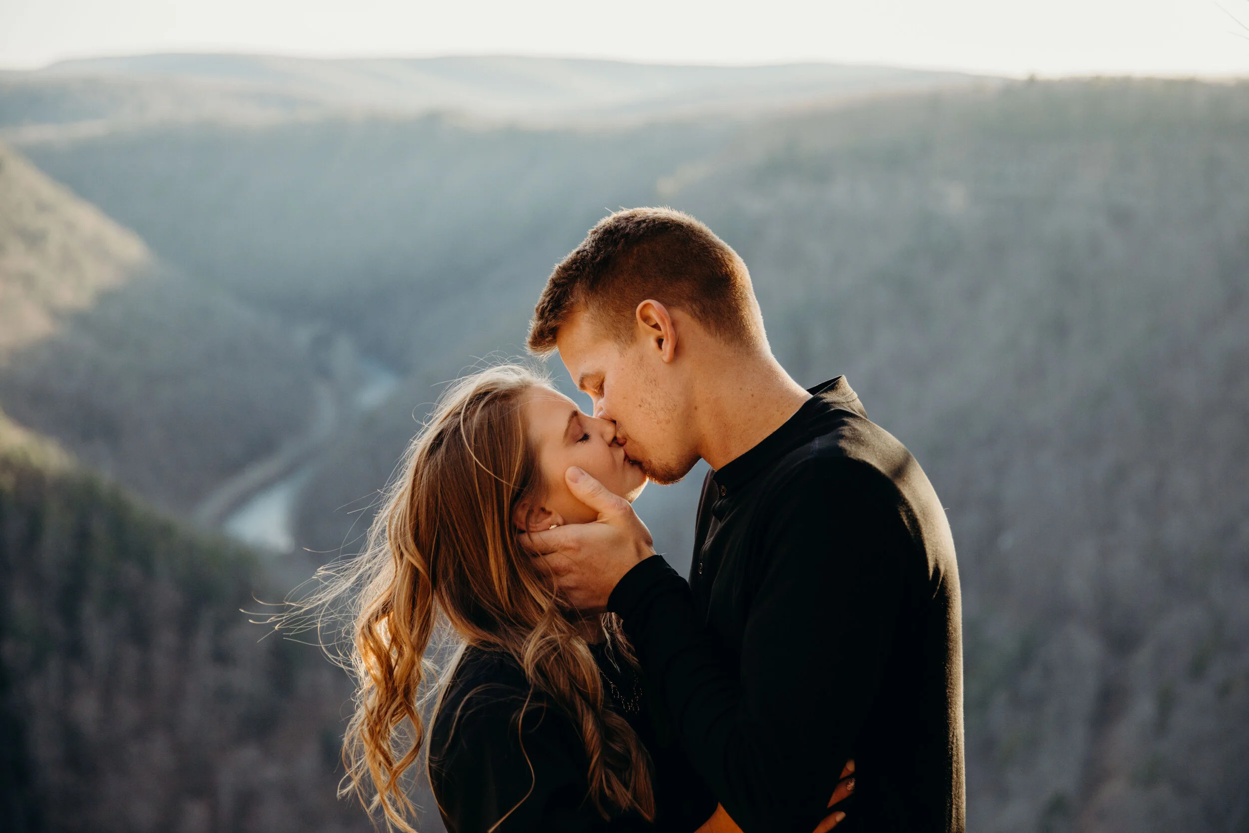 Kayla & Jonathan | PA Grand Canyon Engagement Session | Pennsylvania ...