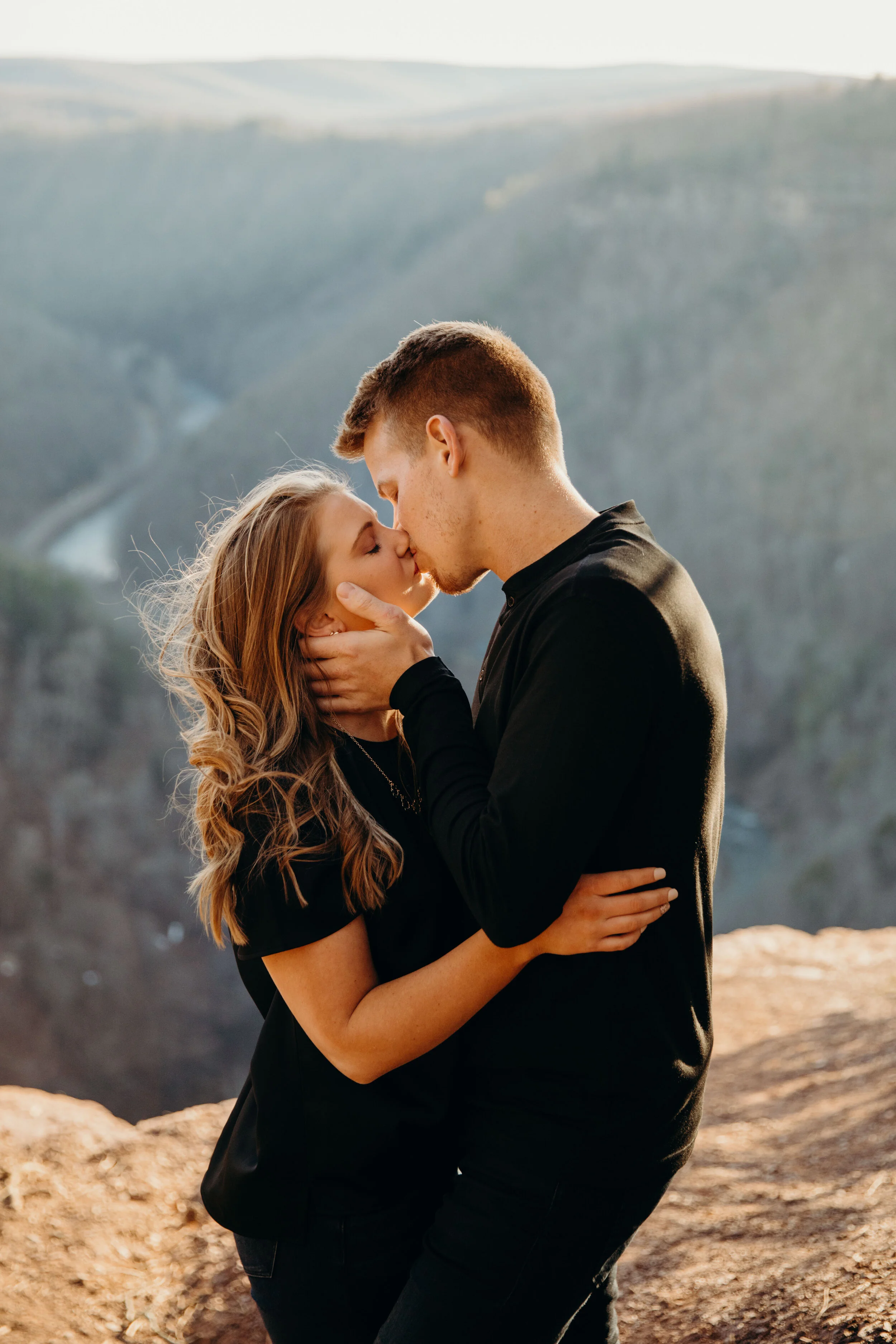 Kayla & Jonathan | PA Grand Canyon Engagement Session | Pennsylvania ...