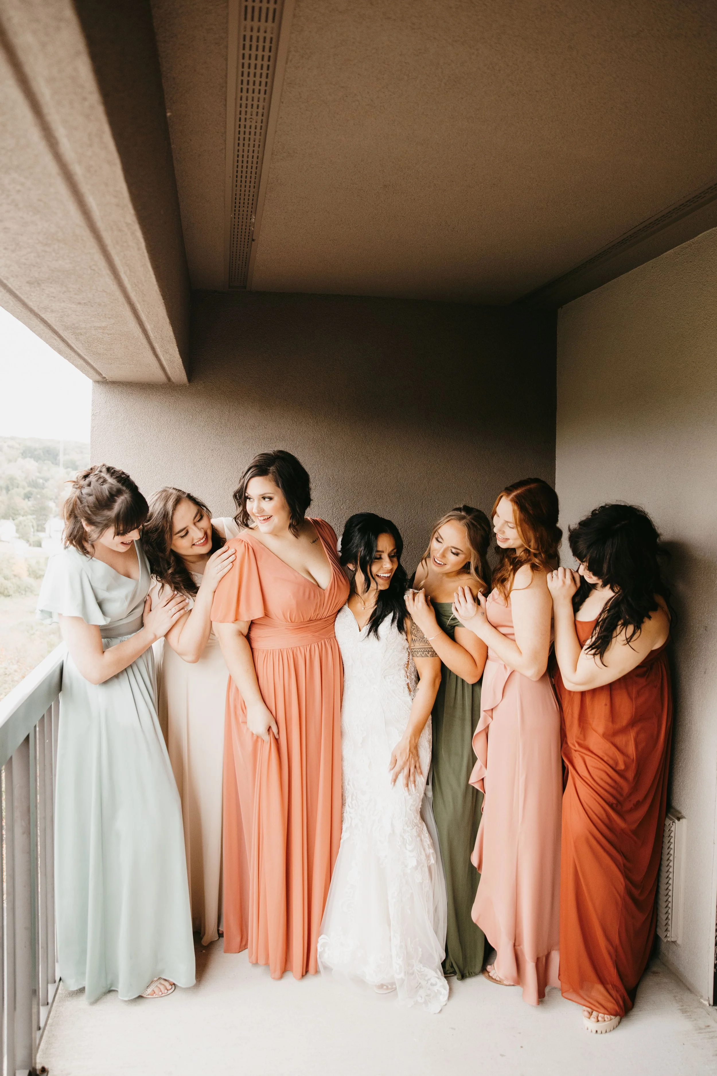 TAYLOR + ELIOT | RAINY BOHO ALTOONA WEDDING — Amy Lynn Photography