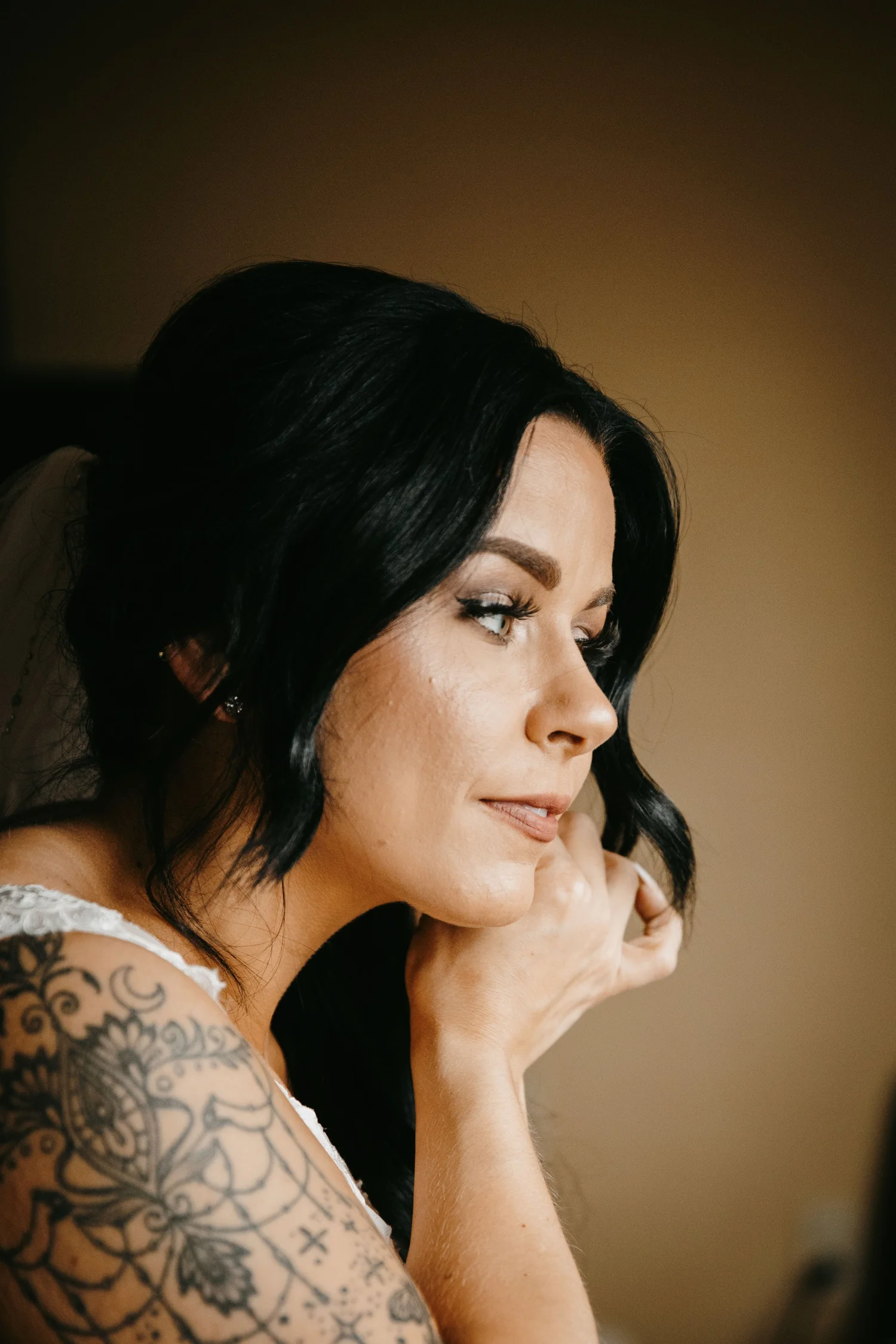 TAYLOR + ELIOT | RAINY BOHO ALTOONA WEDDING — Amy Lynn Photography
