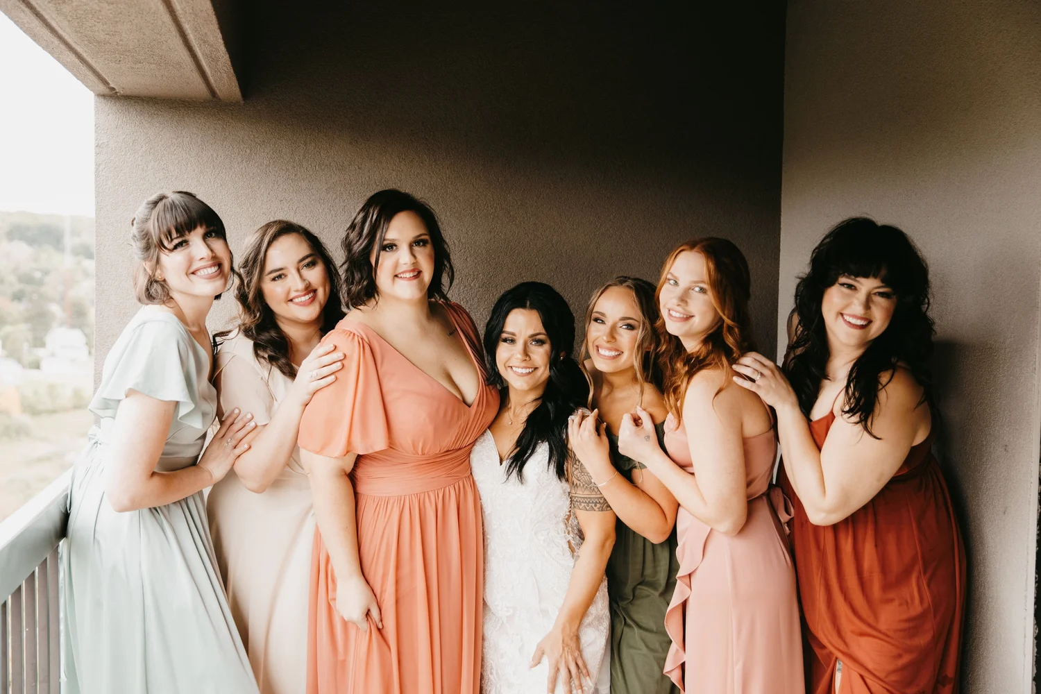 TAYLOR + ELIOT | RAINY BOHO ALTOONA WEDDING — Amy Lynn Photography