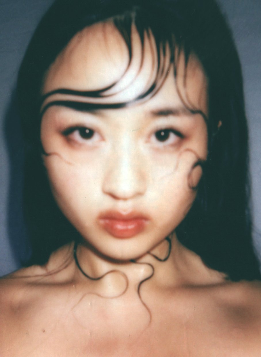 contact — ERICA LIN