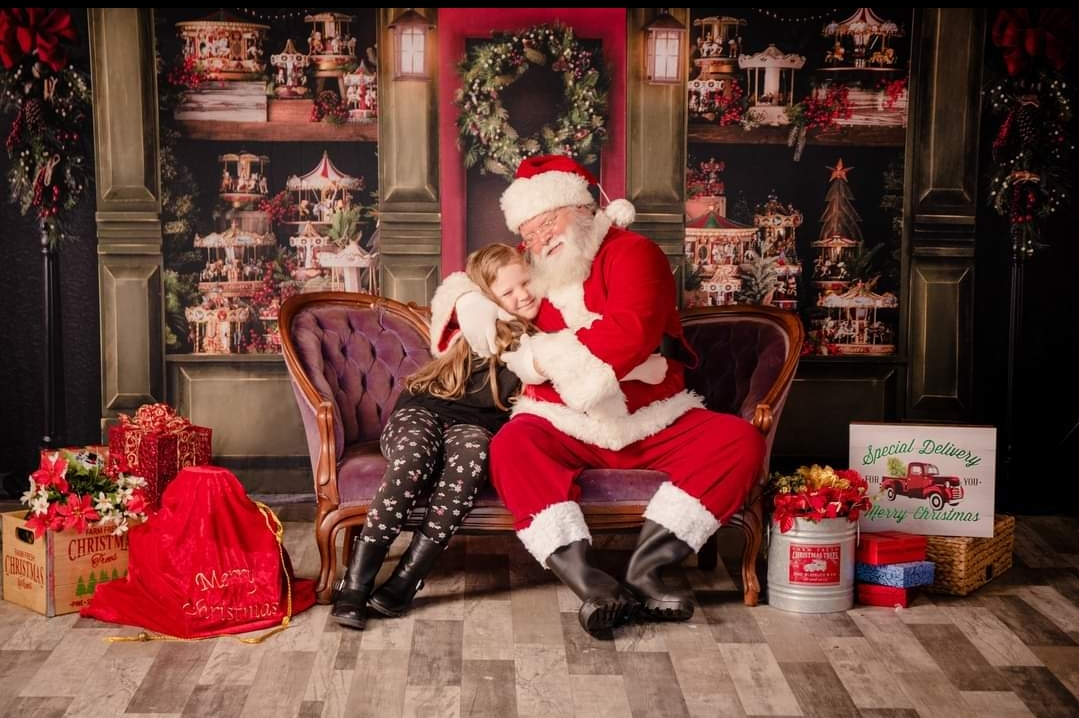 Santa Photos at the Bundy Museum - by Burts Portraits Tioga — The Bundy ...
