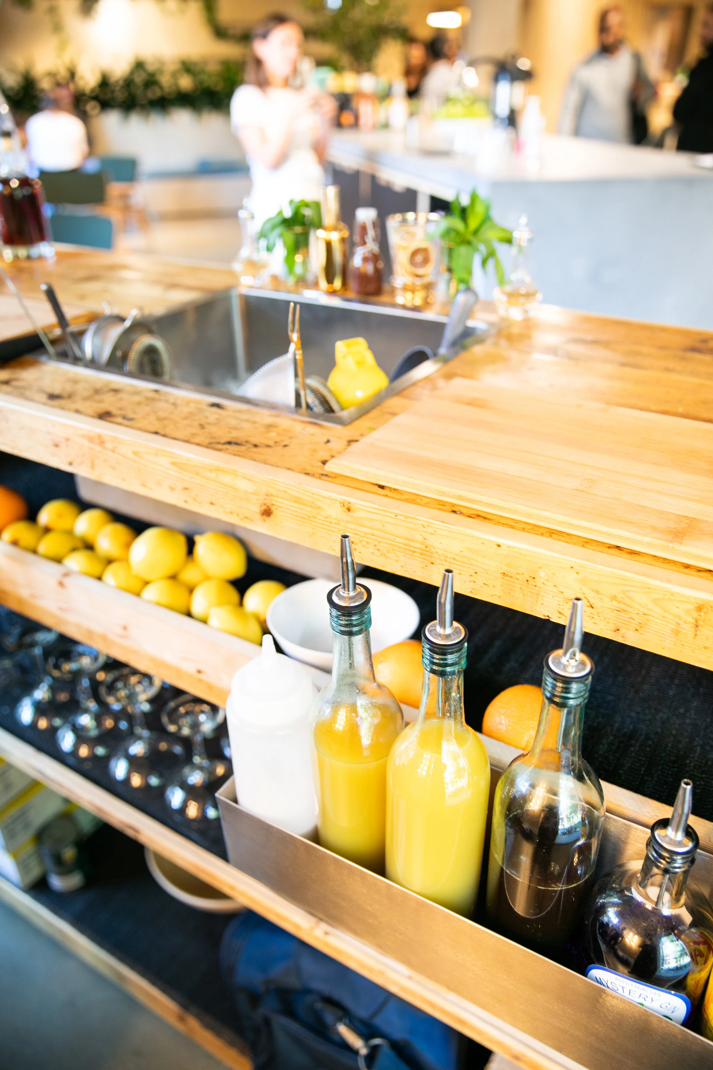 Cocktail Catering & Mobile Bar Hire For Events, Parties & Corporate ...