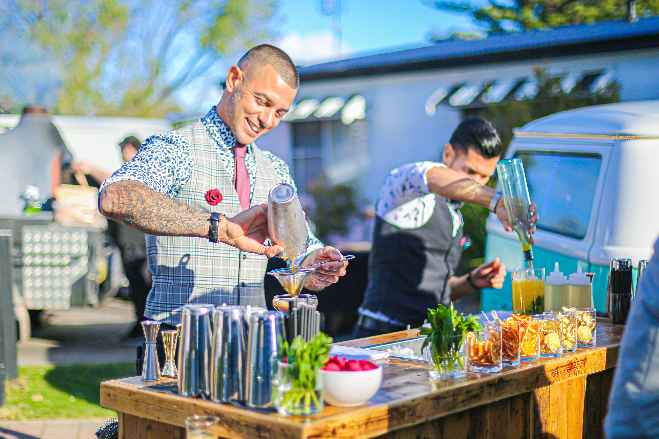 Cocktail Catering & Mobile Bar Hire For Events, Parties & Corporate ...