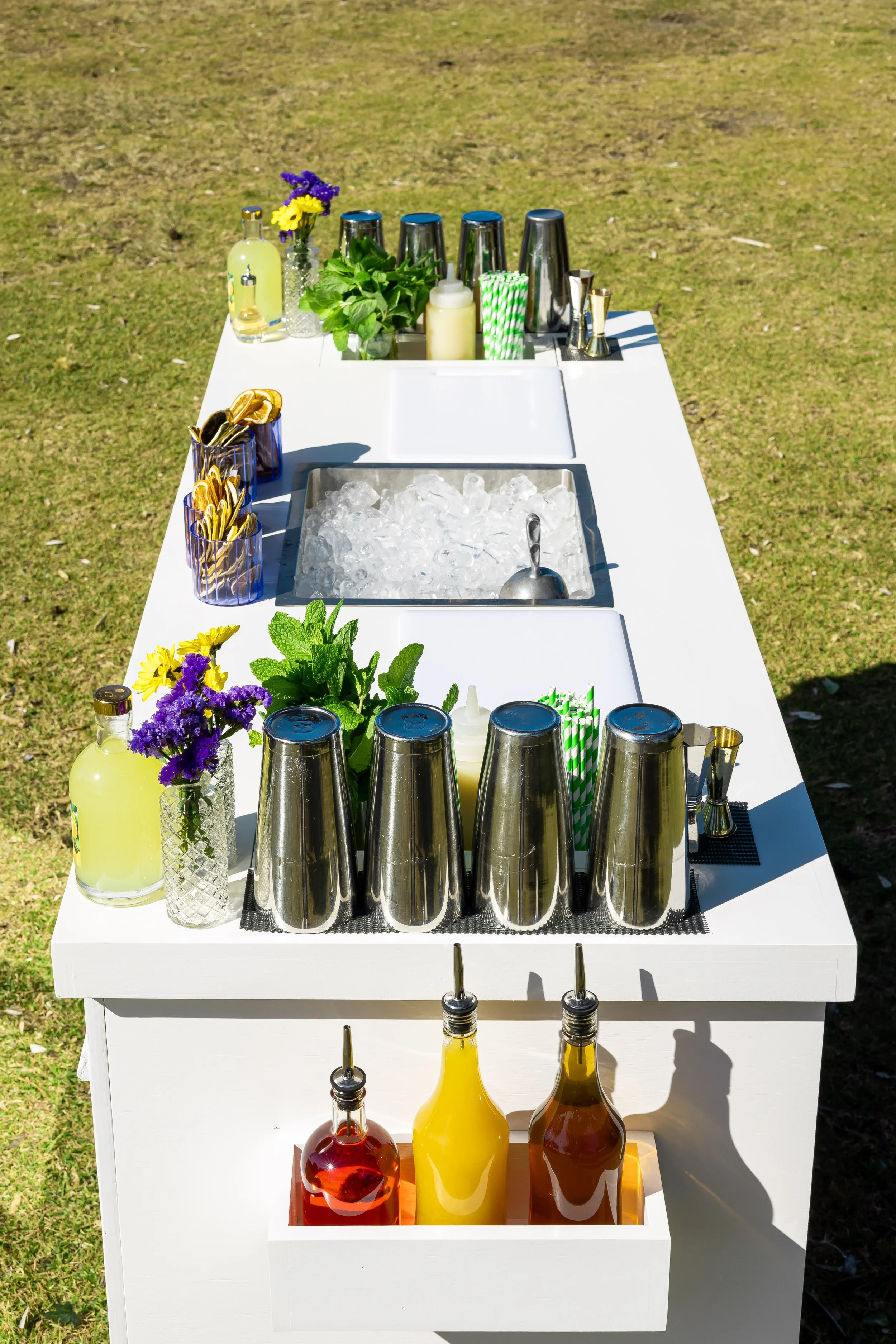 Mobile Bar Hire & Mobile Cocktail Catering Service - Creativity Project ...