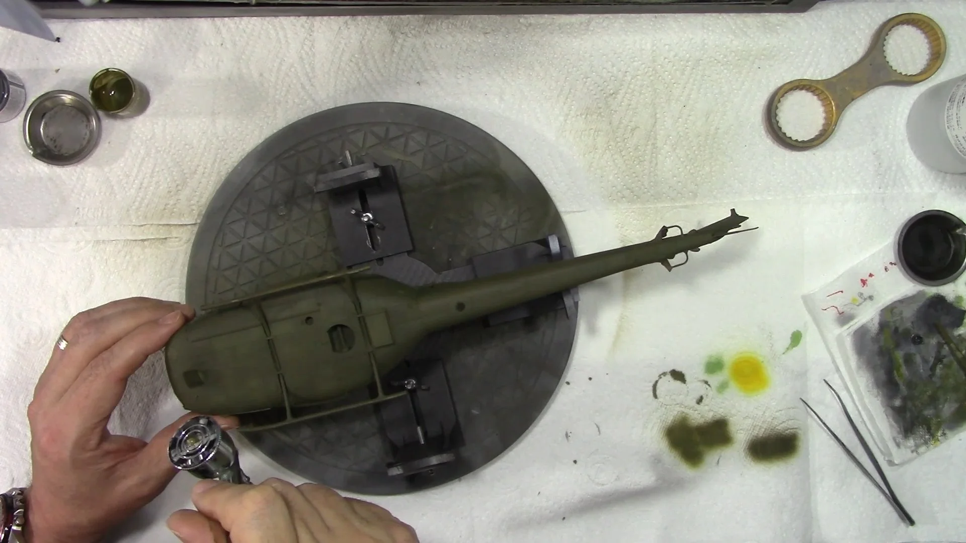 Trumpeter 1/35 UH-1B Huey Part 6 — Flory Models