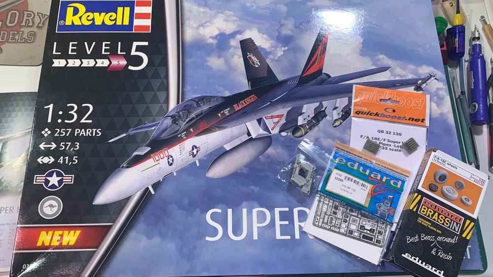 Revell 1/32 F/A-18F Super Hornet — Flory Models