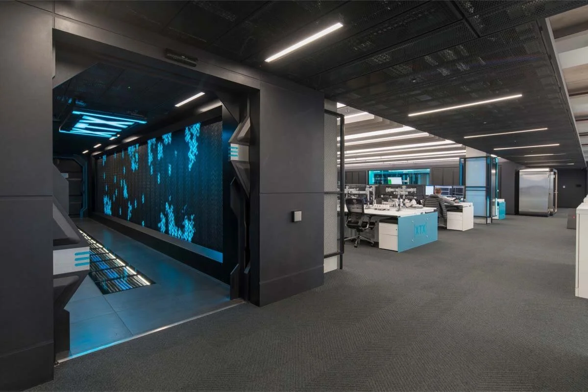 A history of trading floor design | Technology Desking™