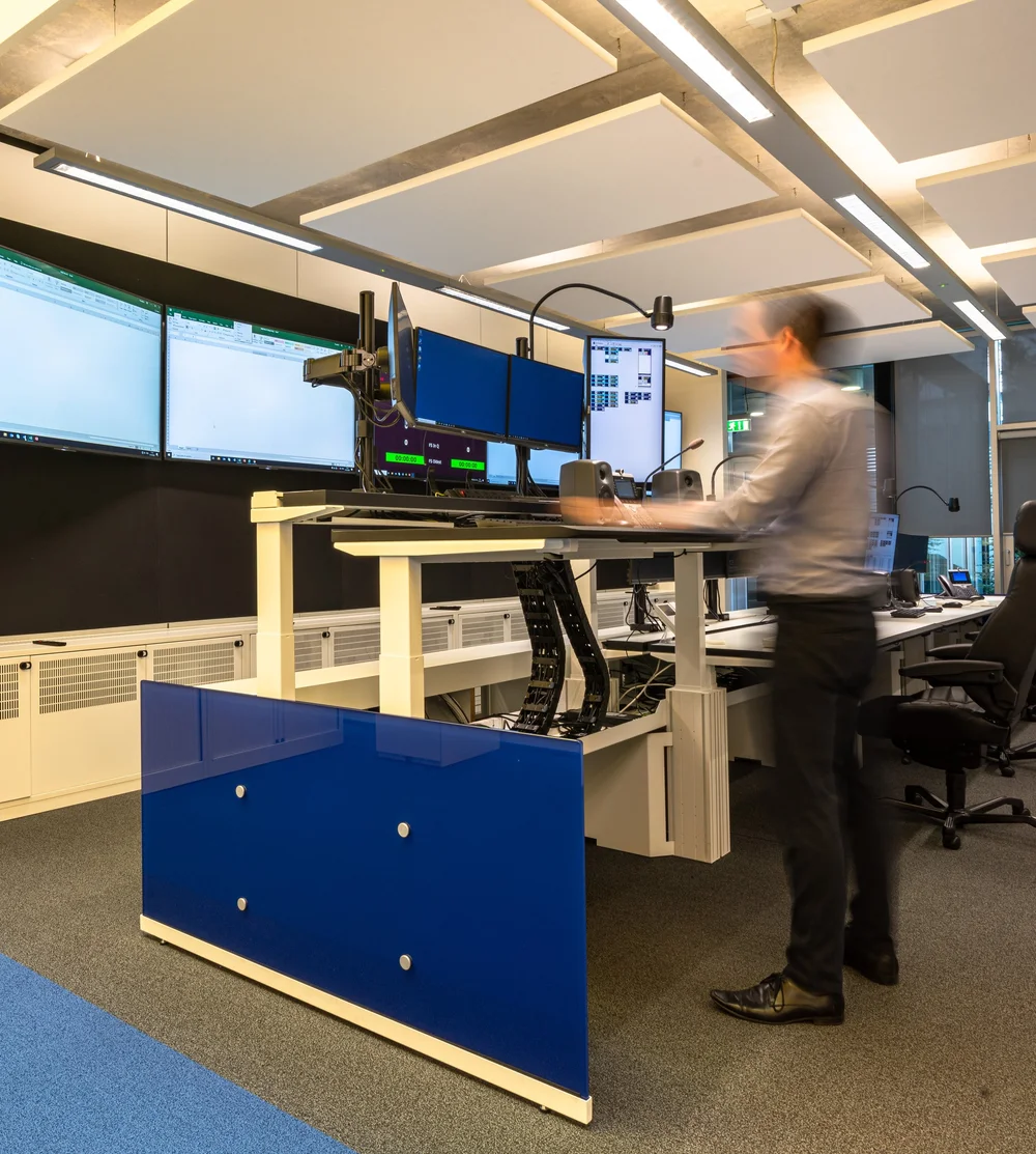 Control Room Task Light Buying Guide | Technology Desking™