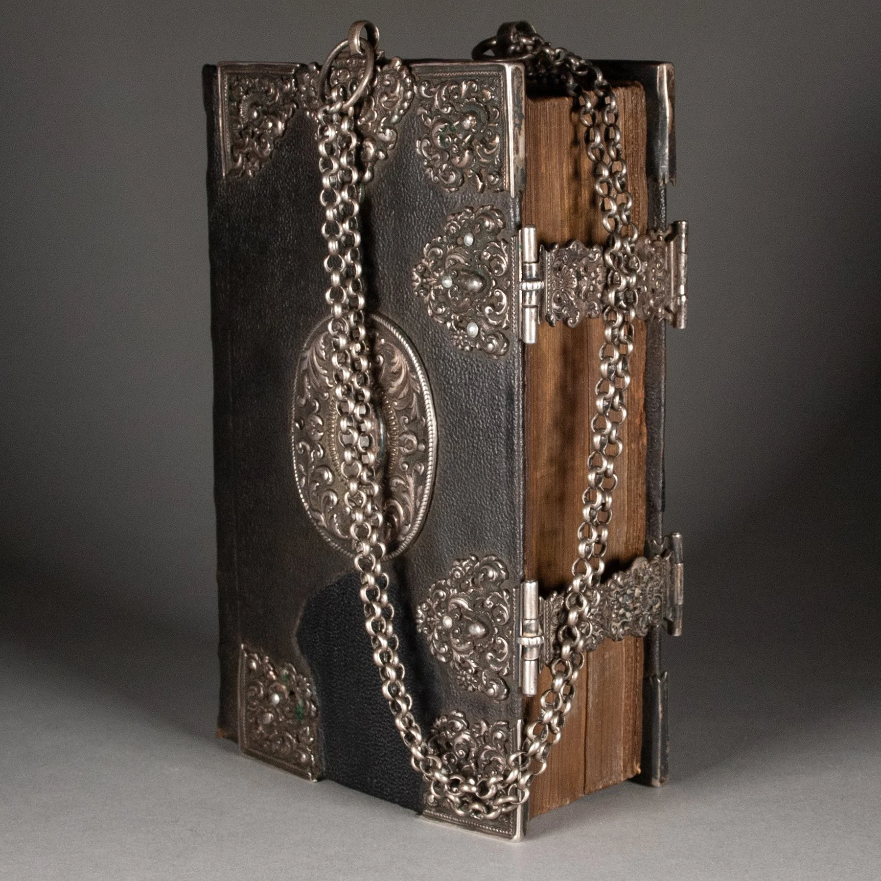 Patrick Olson Rare Books