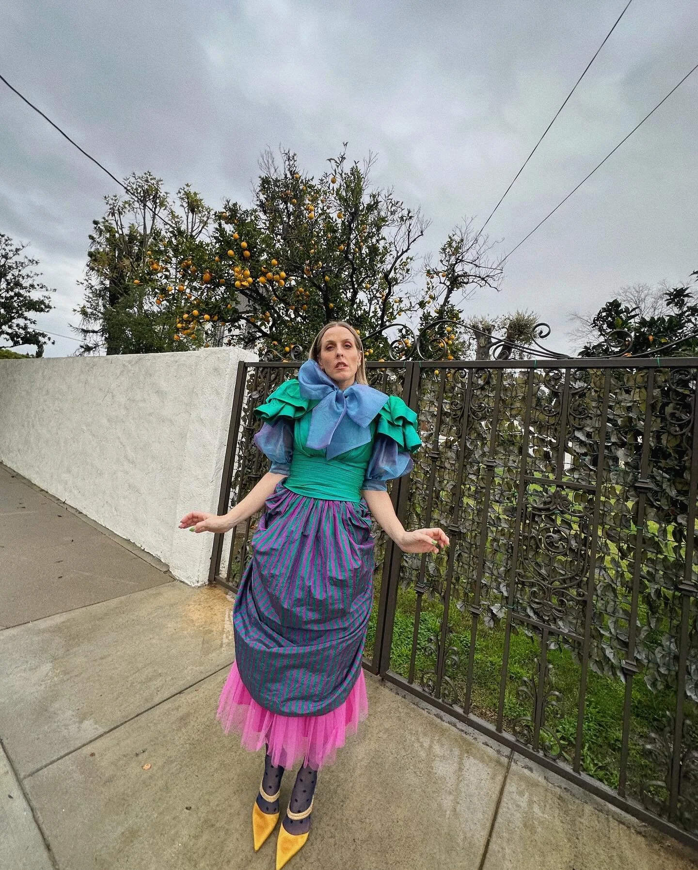 THE BUSINESS WOMAN'S SPECIAL — B. Jones Style