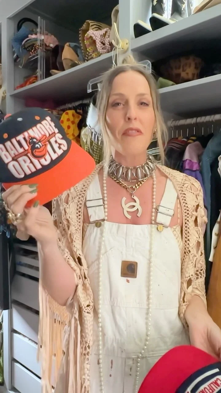 OUTFITS — B. Jones Style