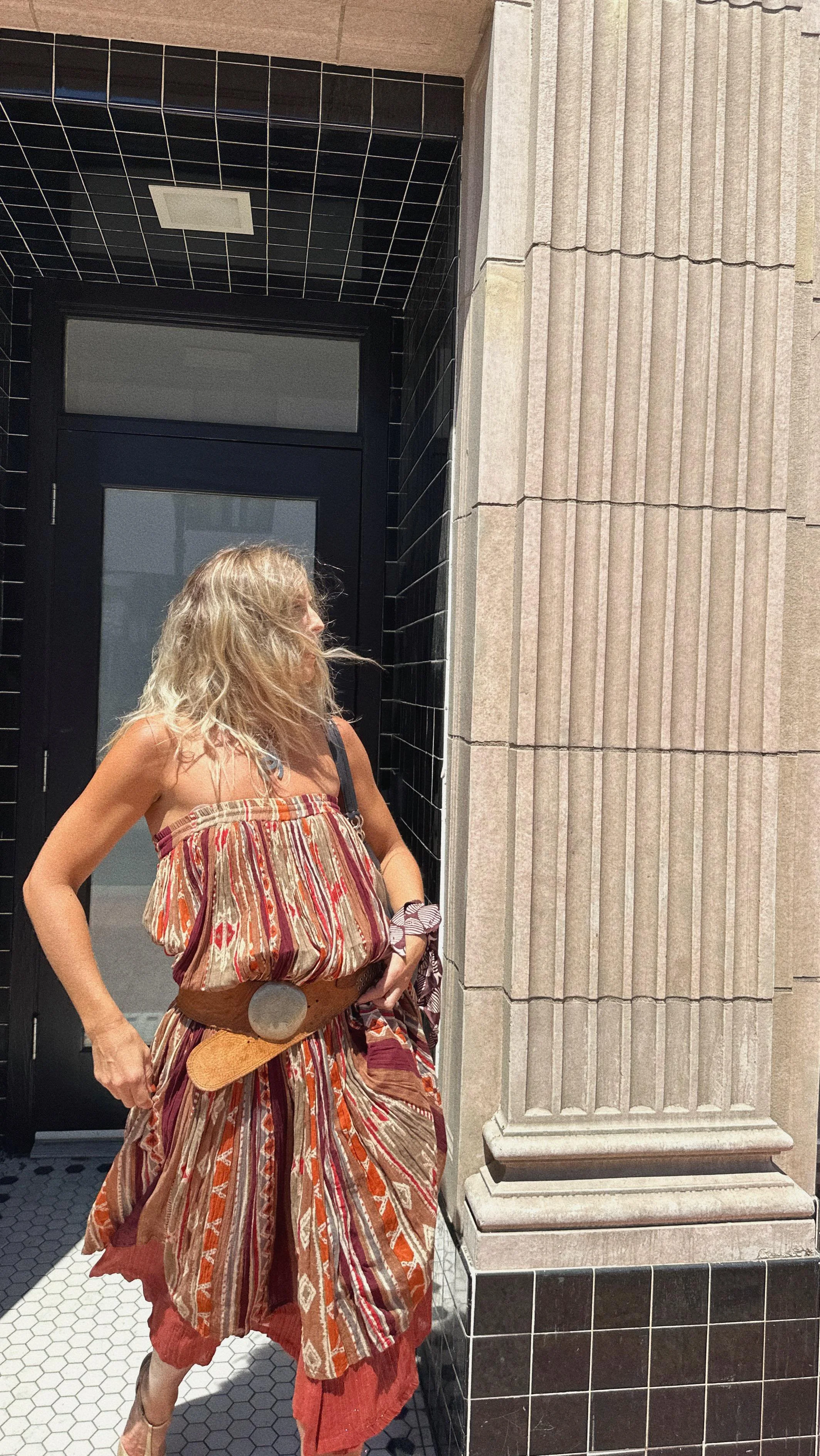 BEVERLY HILLS... goes VEGAS! — B. Jones Style