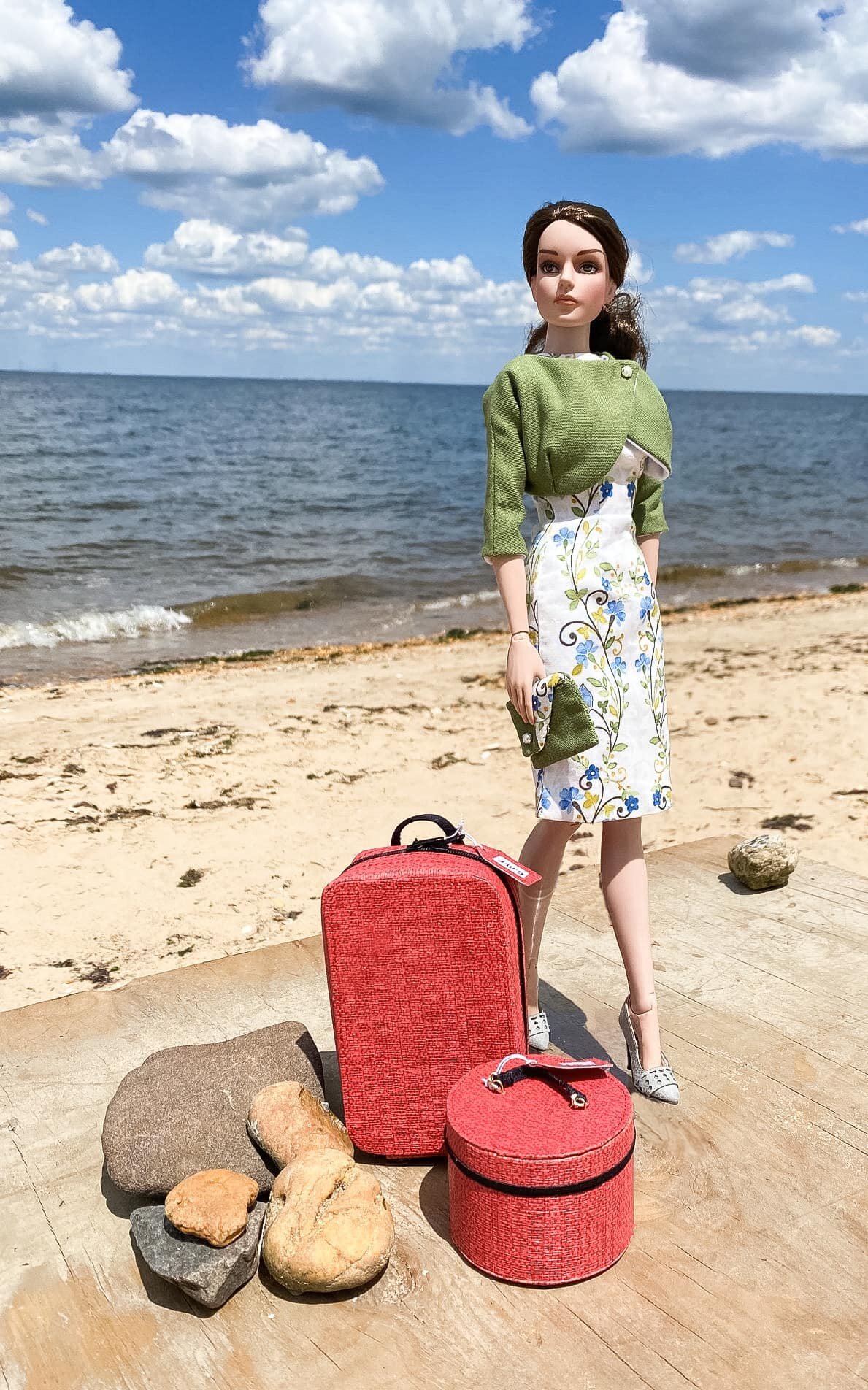 About Grace Marie Fitzpatrick by Robert Tonner {FREE GRACE PAPER DOLL ...
