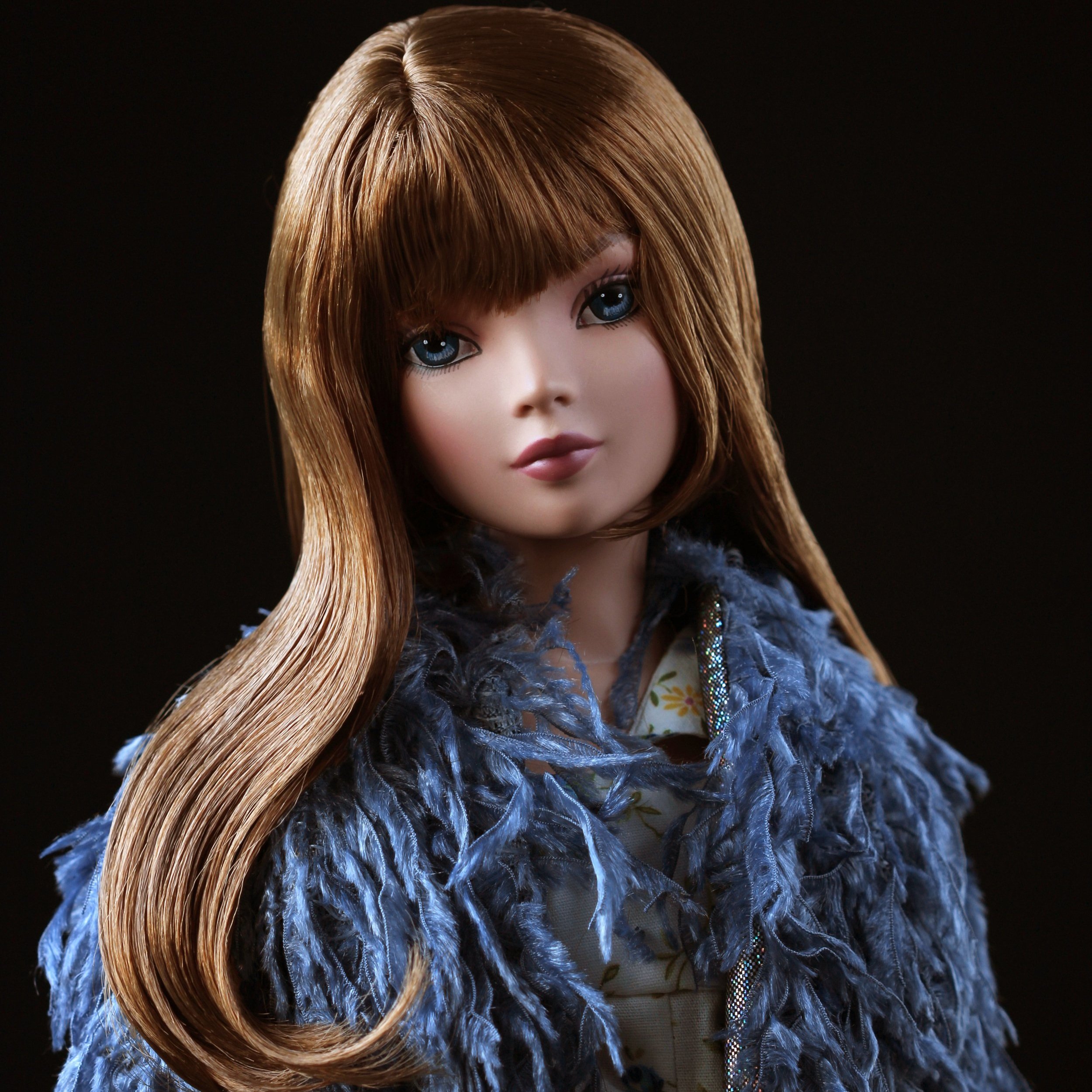 Ellowyne and Neema Boutique — Virtual Doll Convention