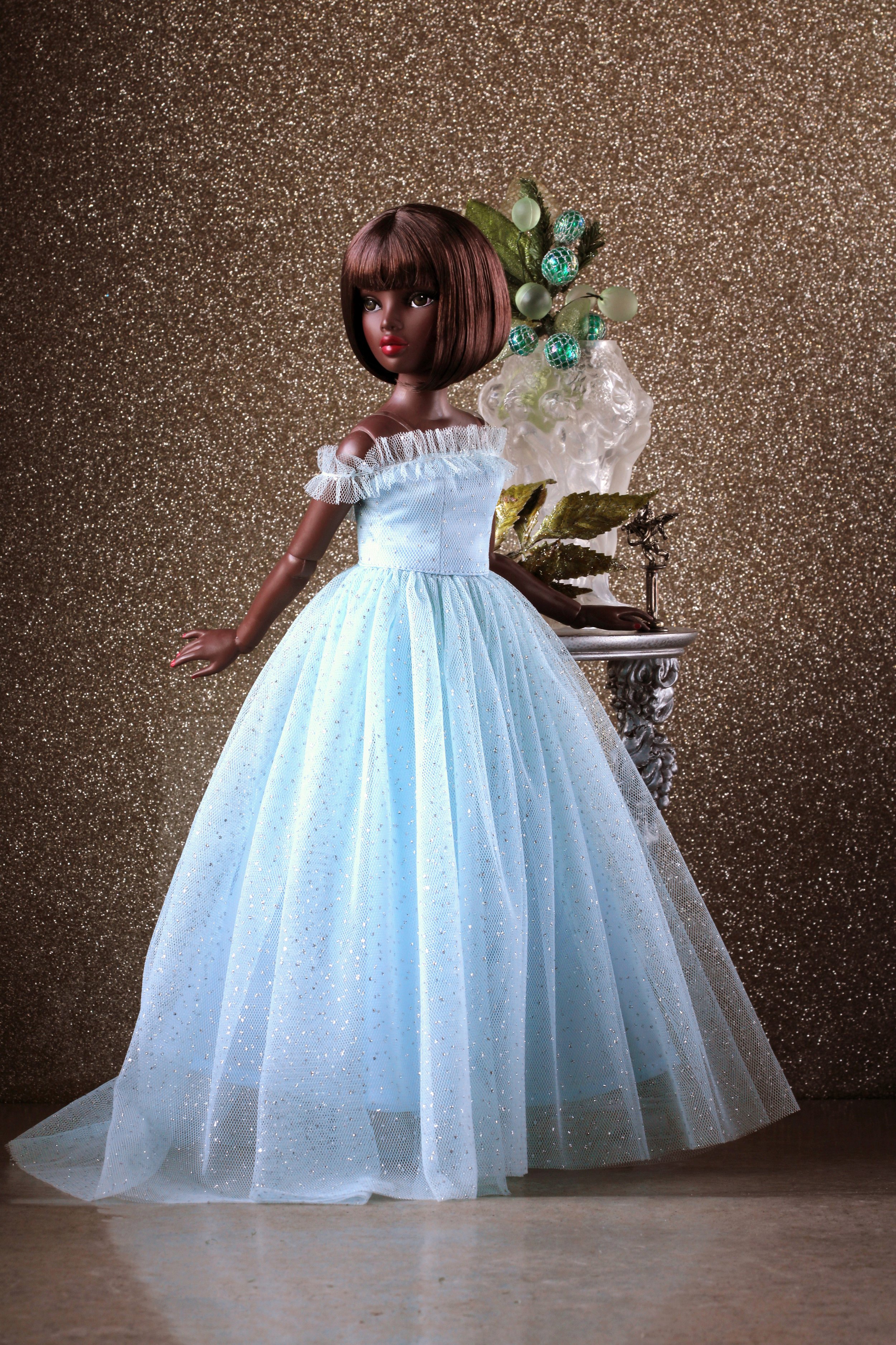 Ellowyne and Neema Boutique — Virtual Doll Convention