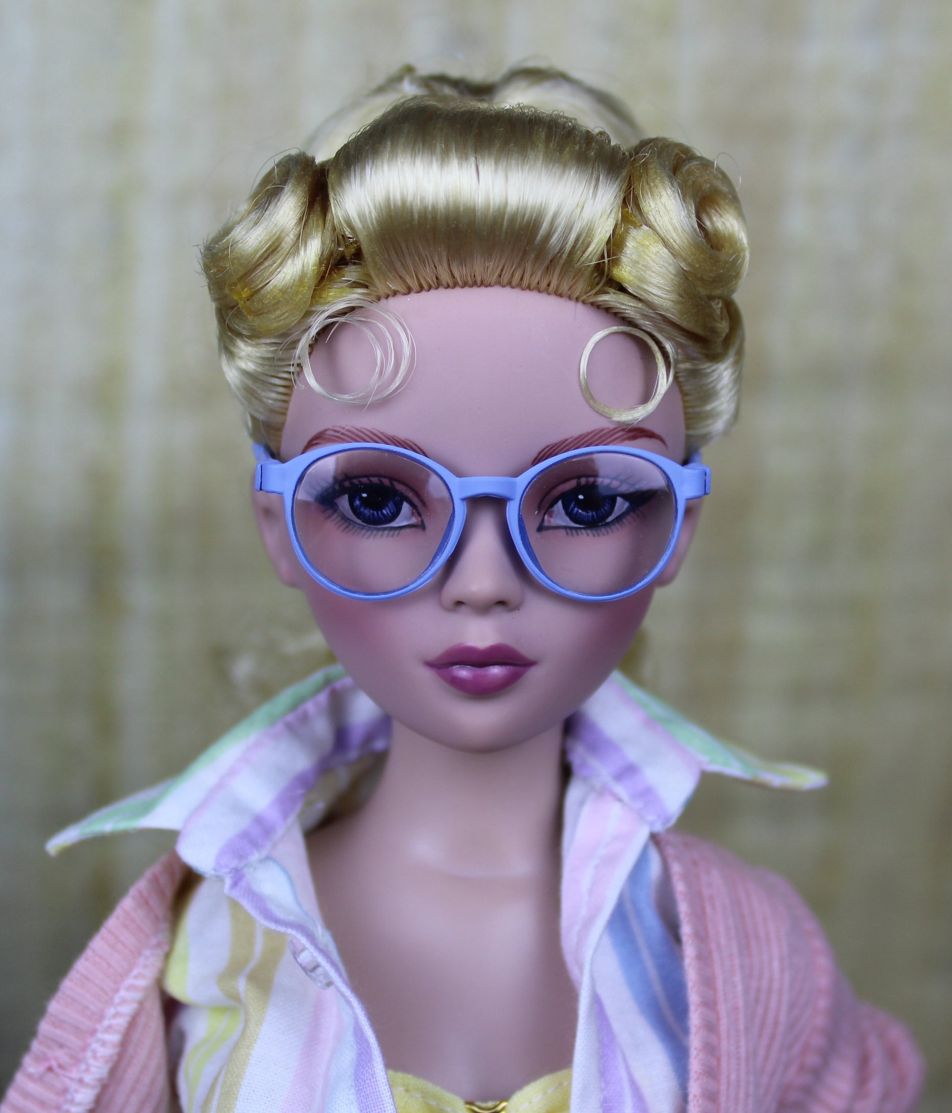 Ellowyne and Neema Boutique — Virtual Doll Convention