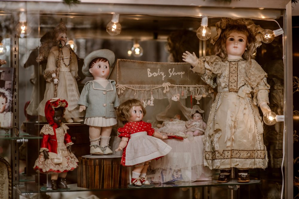 Virtual Doll Convention