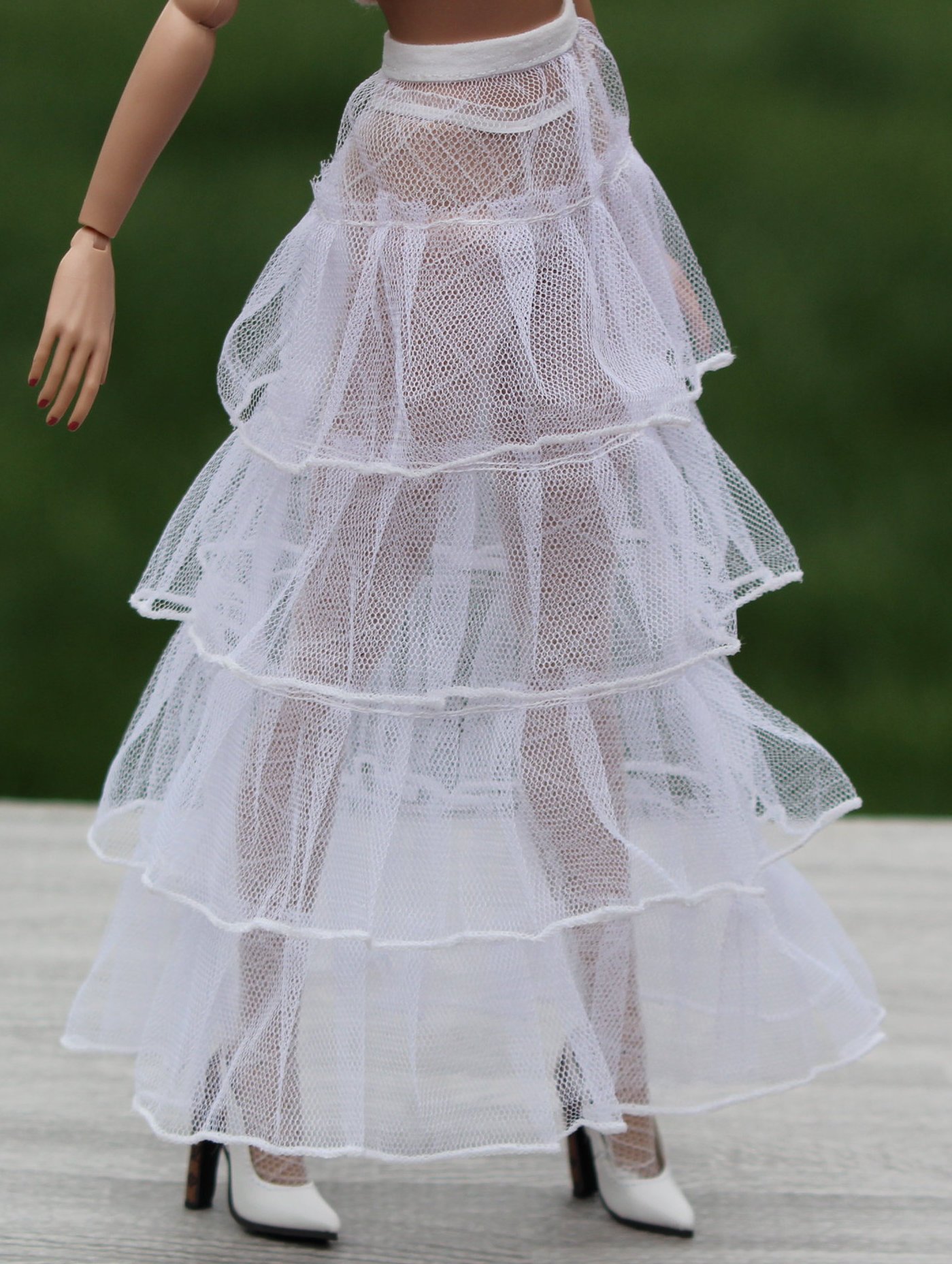 Crinoline — Ellowyne and Neema Boutique — VDC