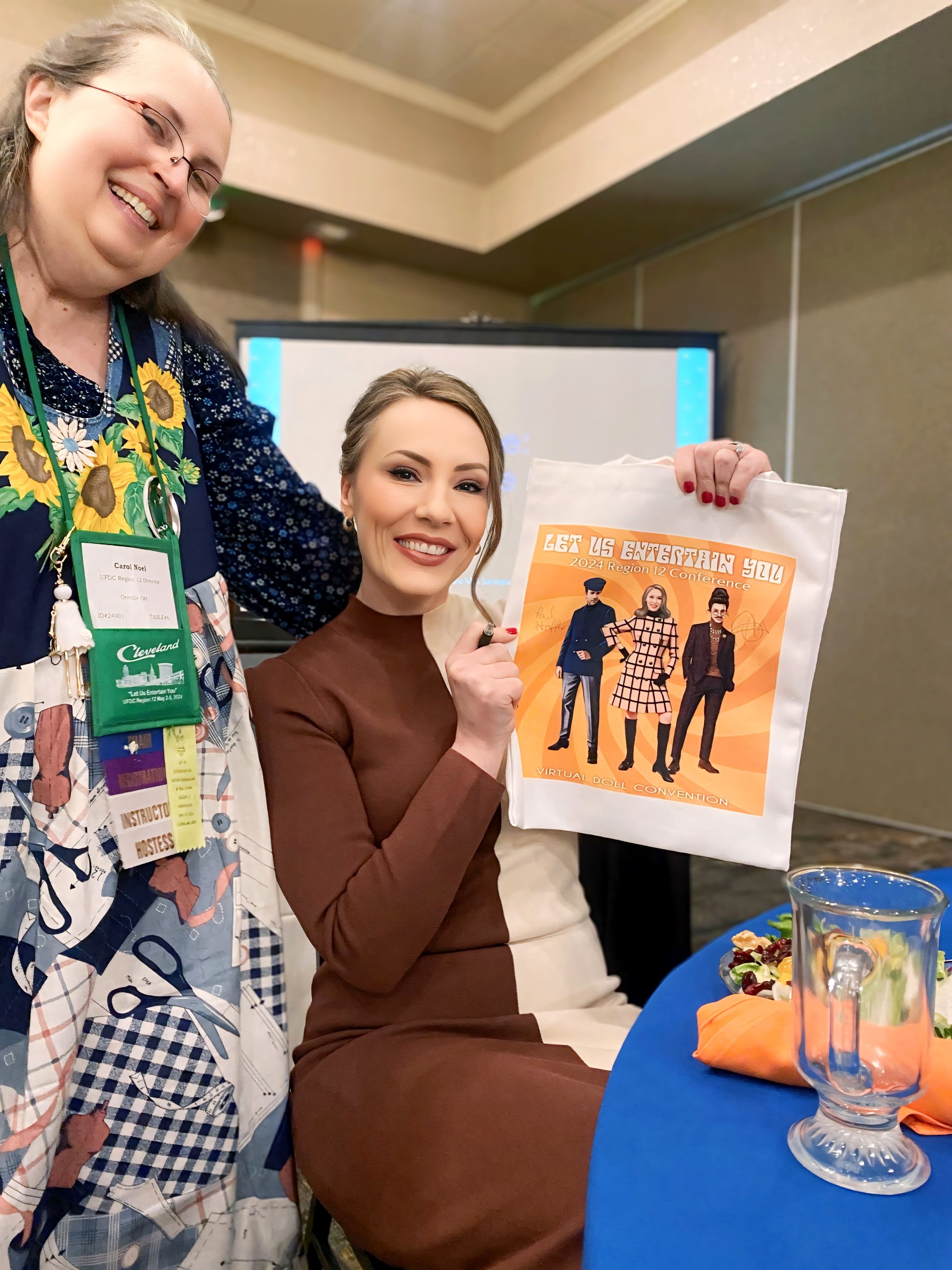 Virtual Doll Convention