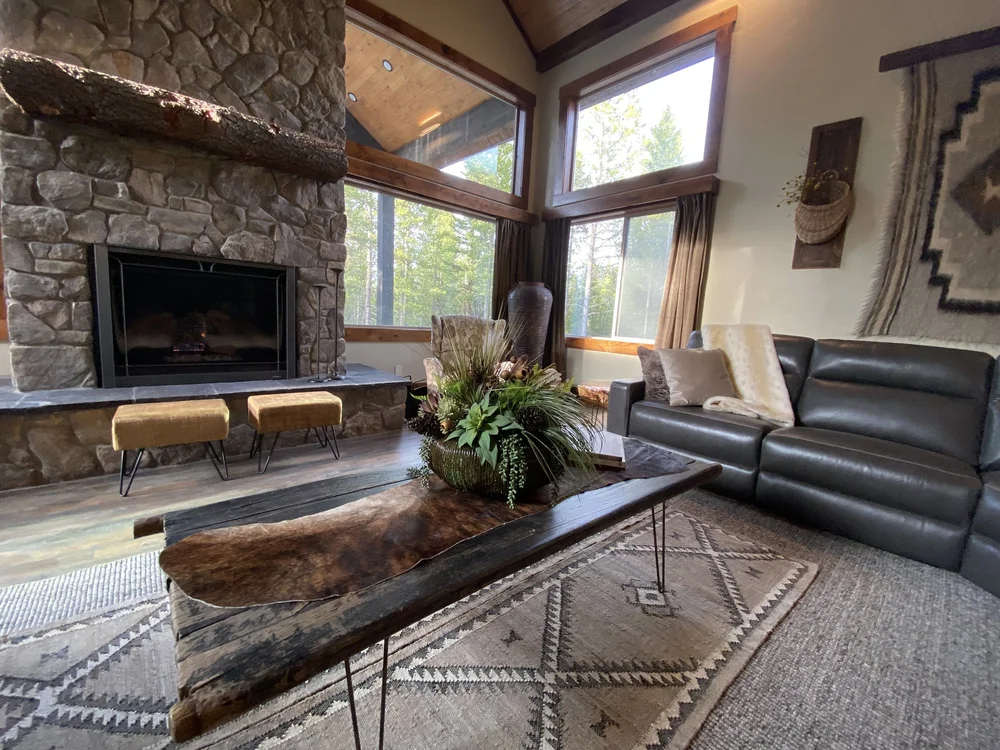 Ponderosa Lodge — Wow Yellowstone!