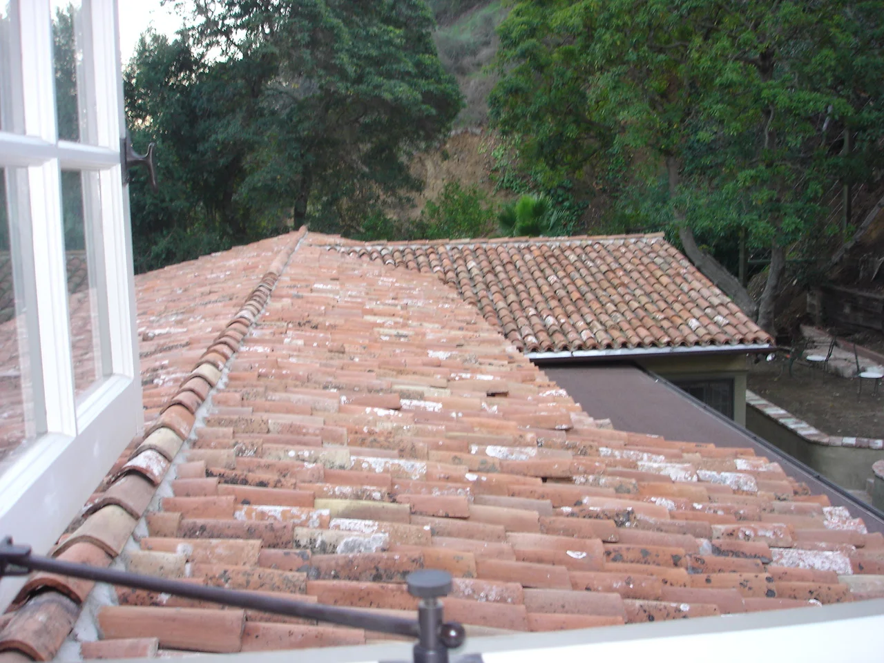 ROOF TILES TUSCAN RED — TRIDENTUM