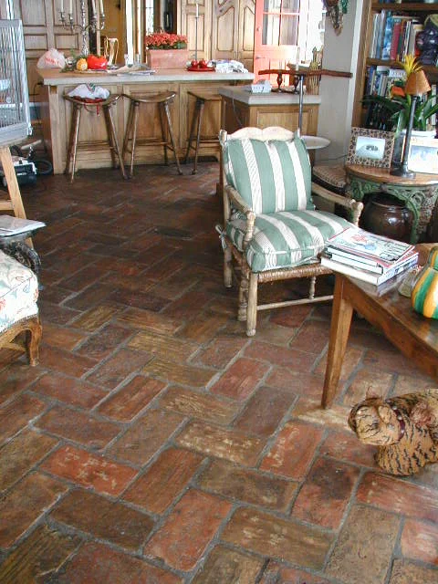 ANTIQUE TC TILES TUSCAN RED — TRIDENTUM