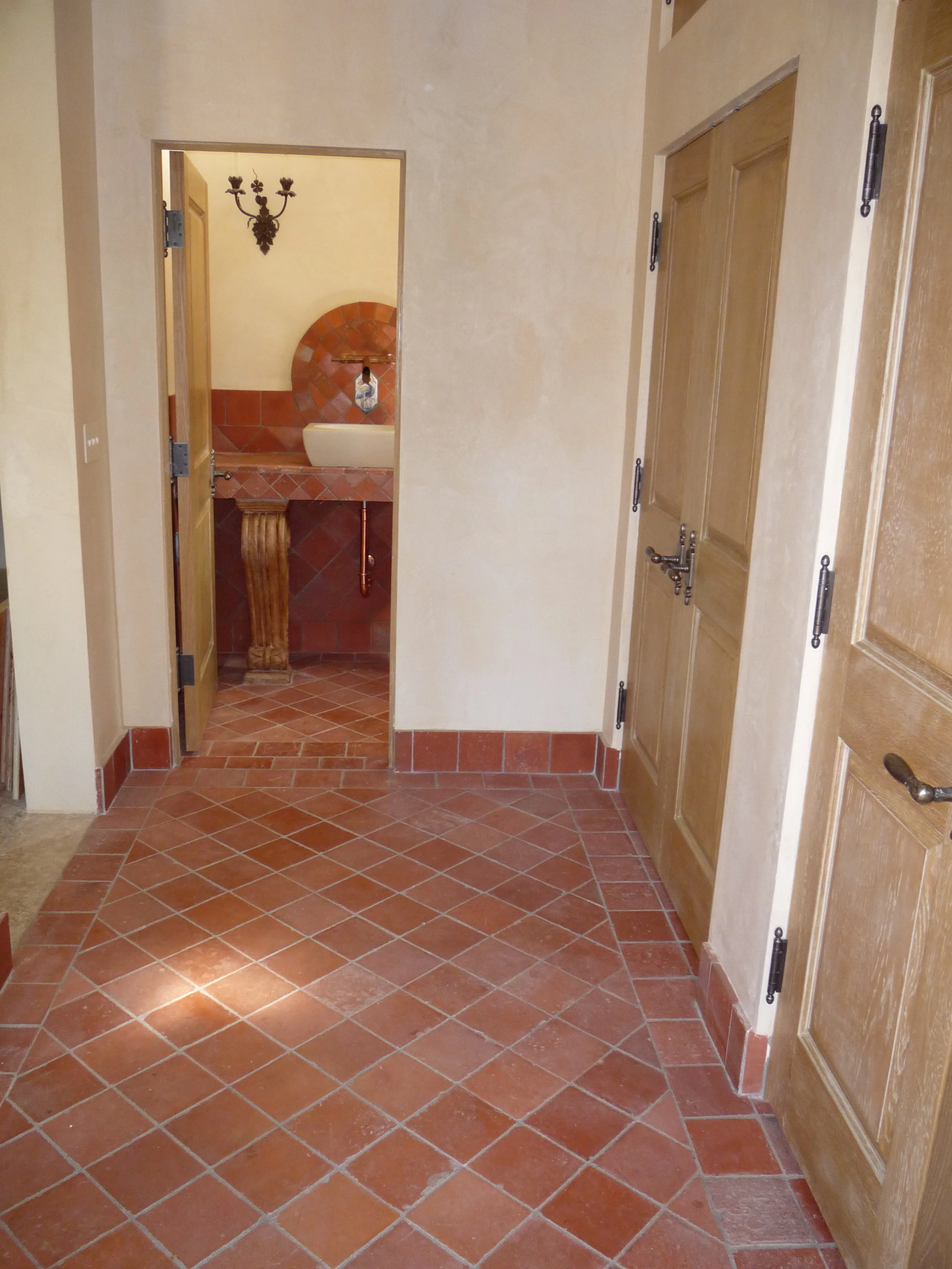 HAND MADE TUSCAN RED — TRIDENTUM