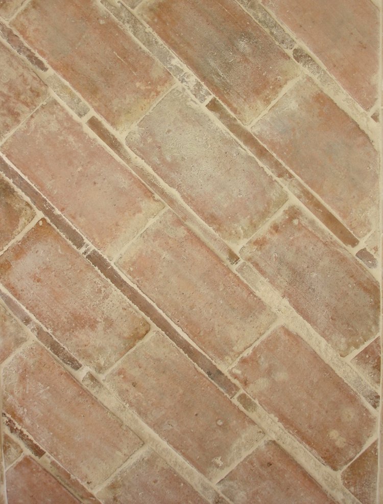 ANTIQUE TC TILES TUSCAN RED — TRIDENTUM