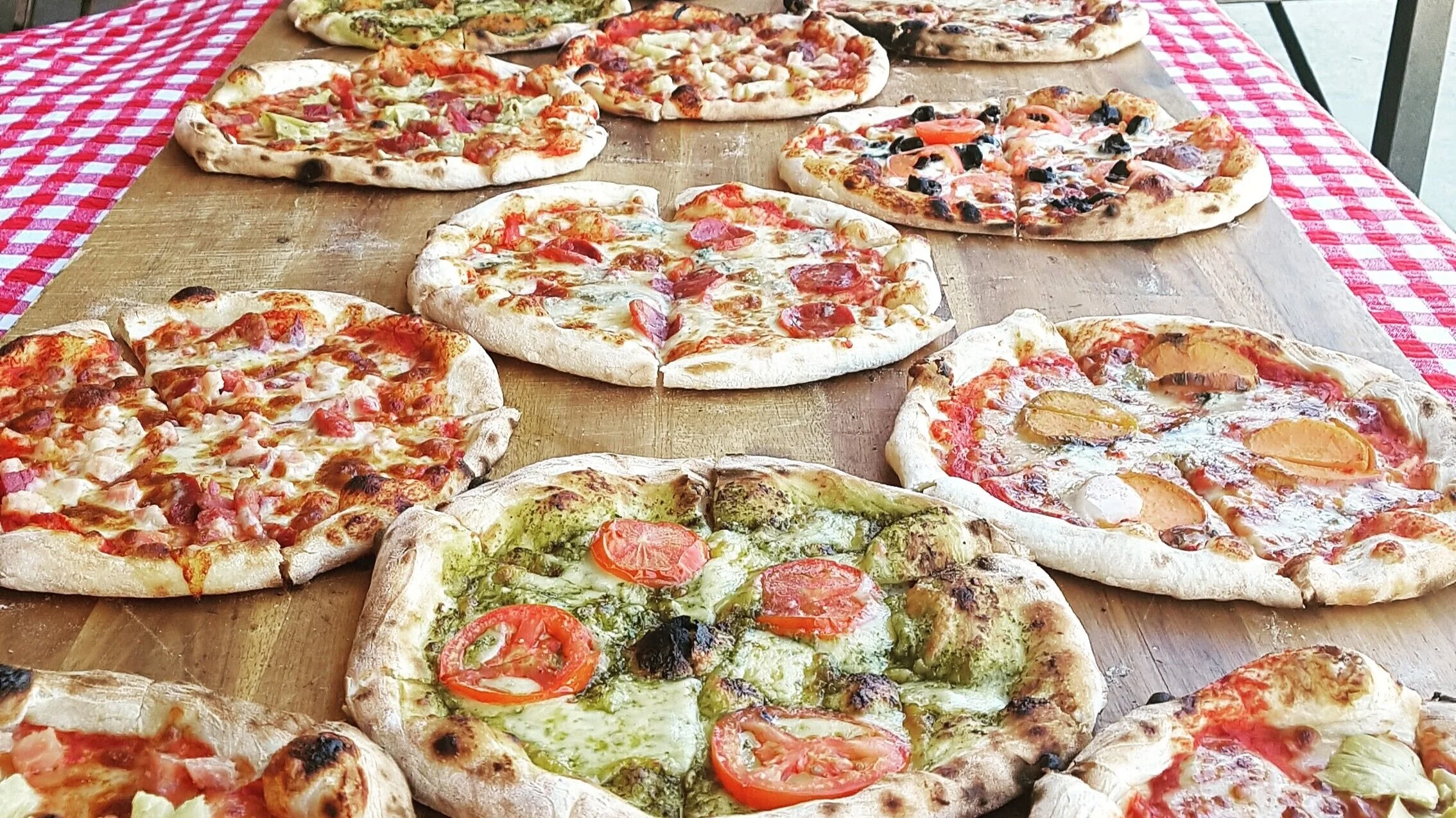 Fremantle Woodfire Pizza Catering