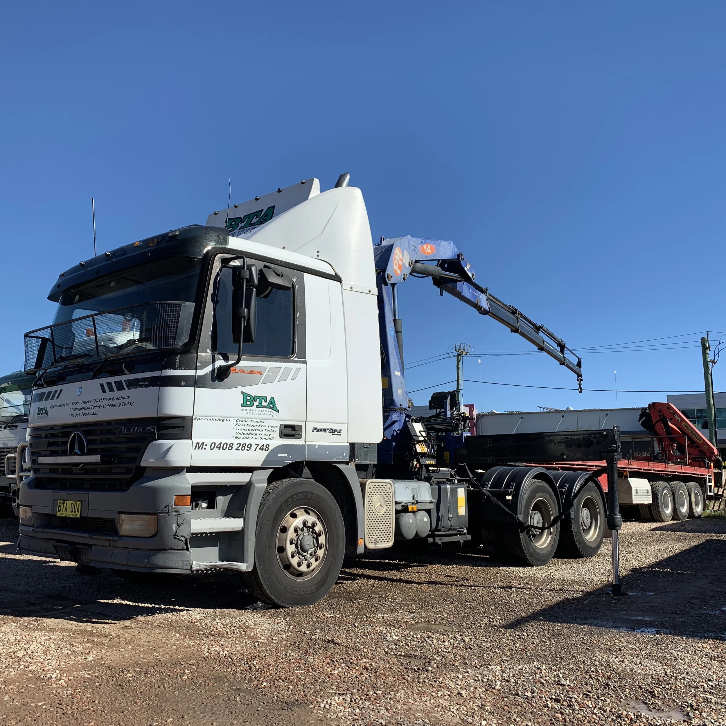 Buddy's Transport & Hiab Trucks