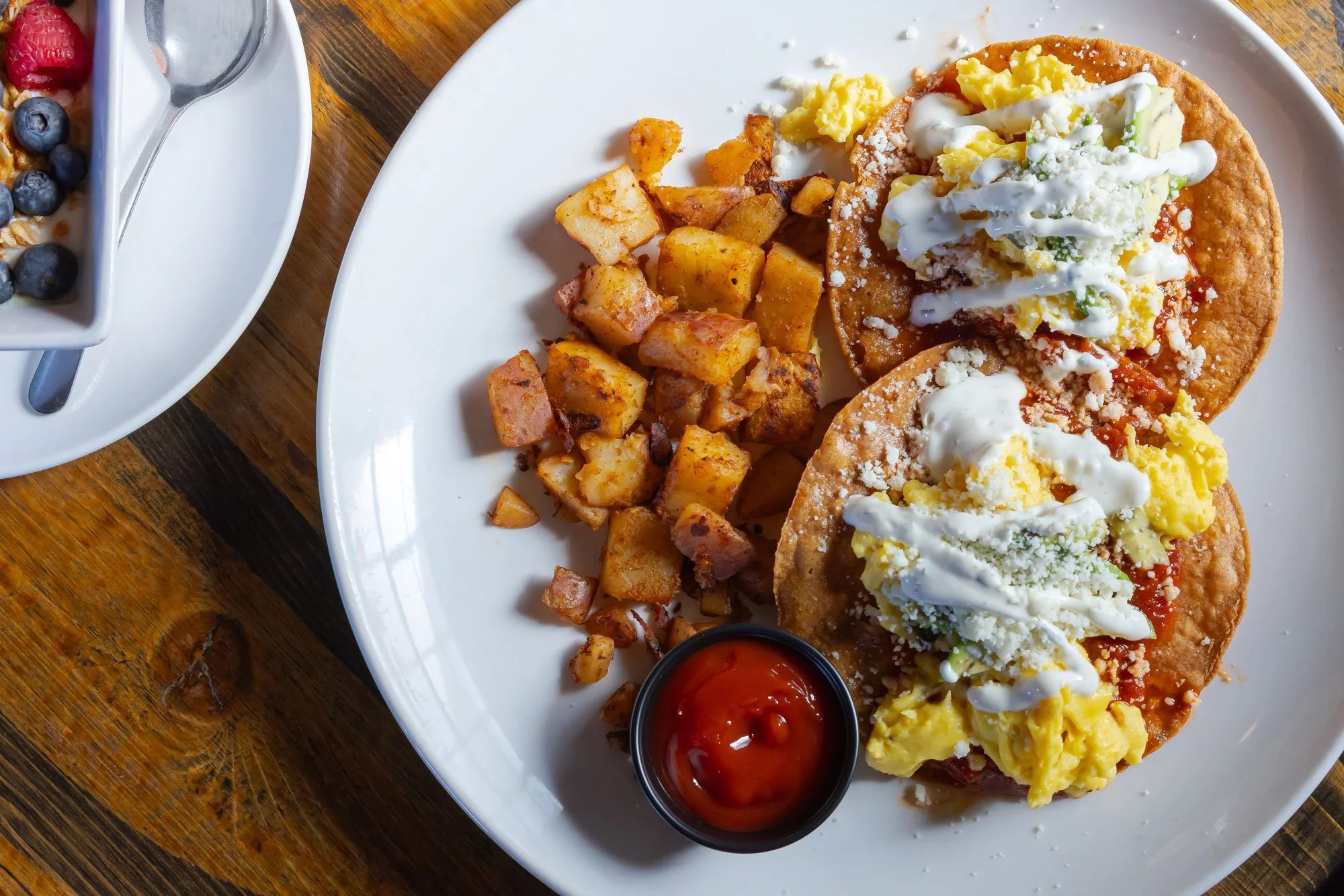 Portside Tavern - The Best Local Restaurant Experience in Bristol, RI 02809