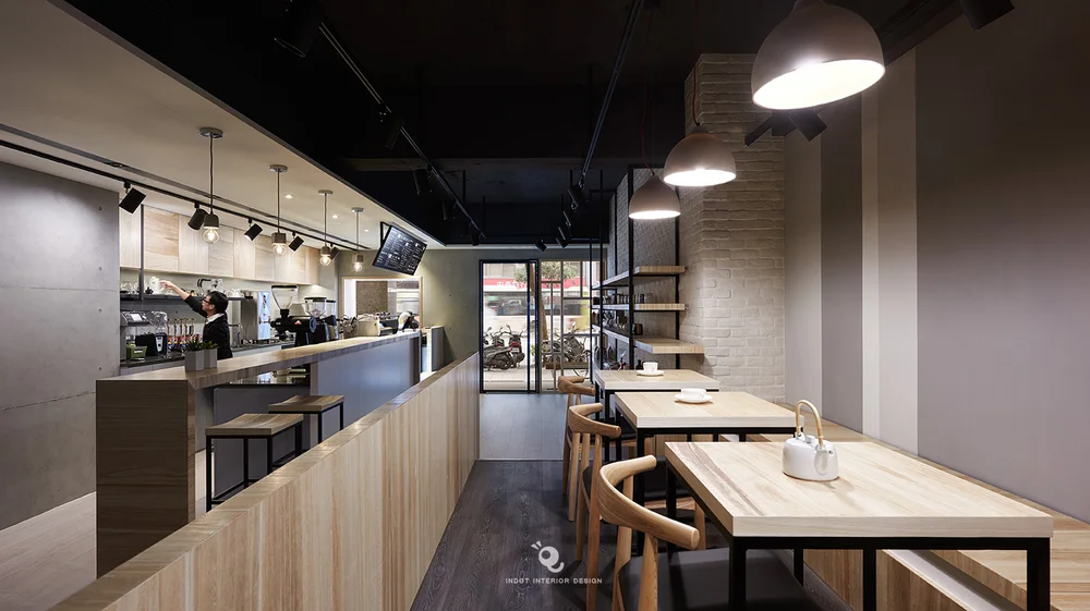 【商用】Swing Coffee — 蟲點子創意設計