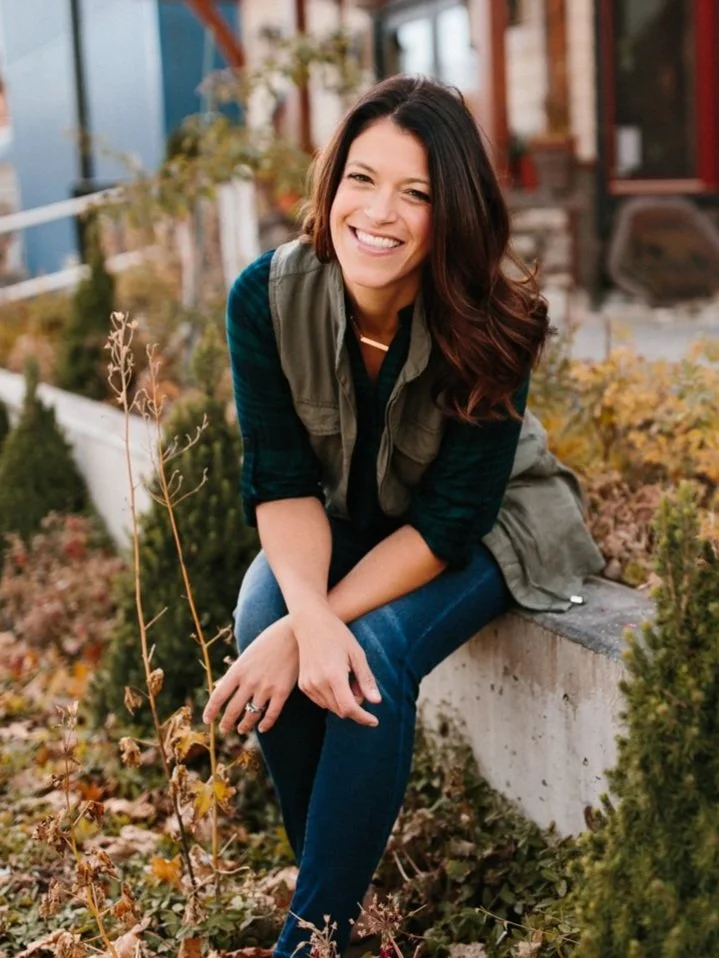 Janel Gion Photography & Design